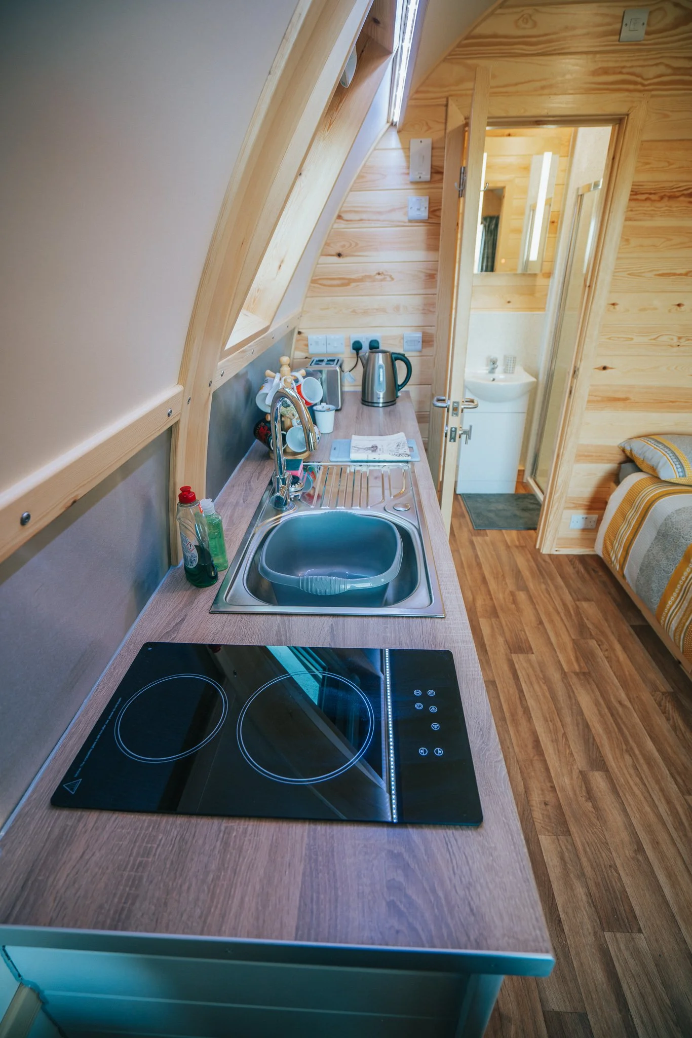 Ensuite Glamping Pod | Wigwam Classic 2