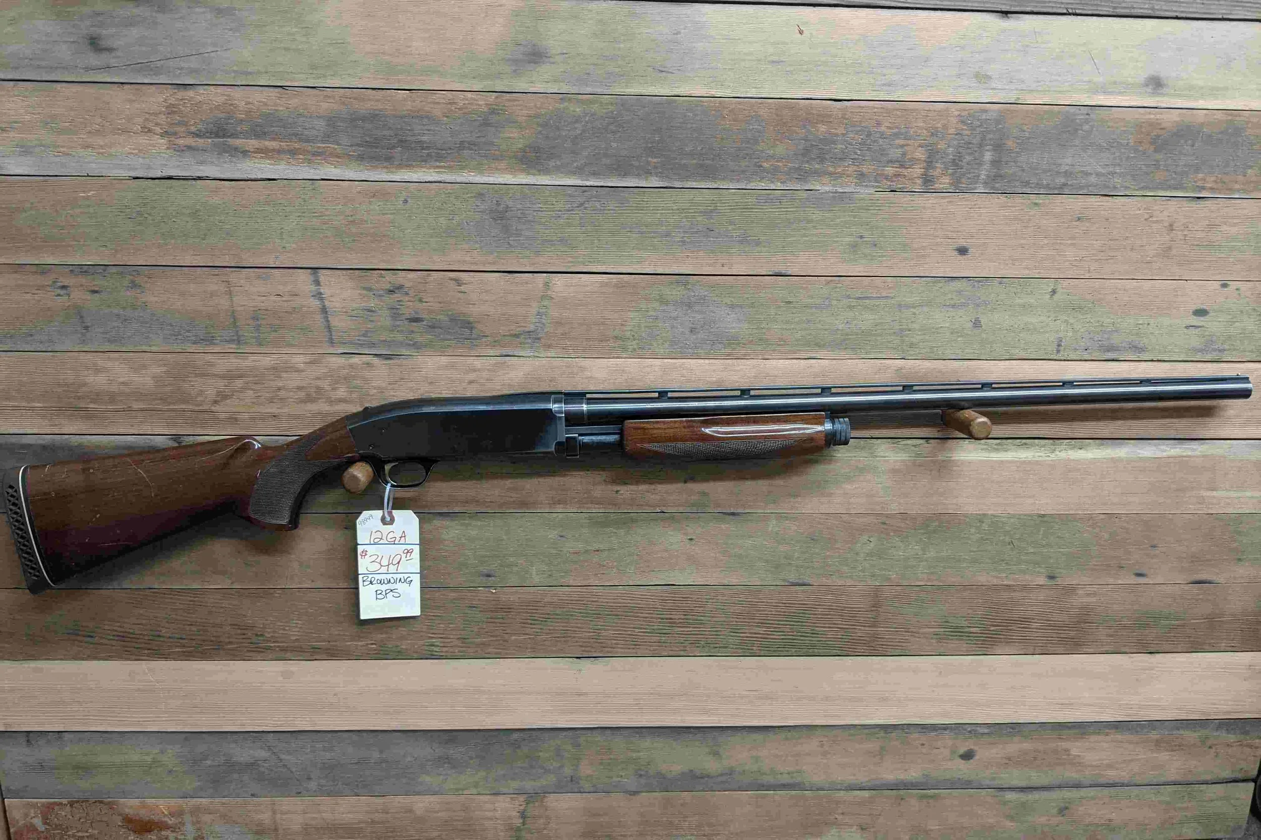 Browning BPS 12 Gauge Shotgun, 28" Blued Barrel & Wood Stock