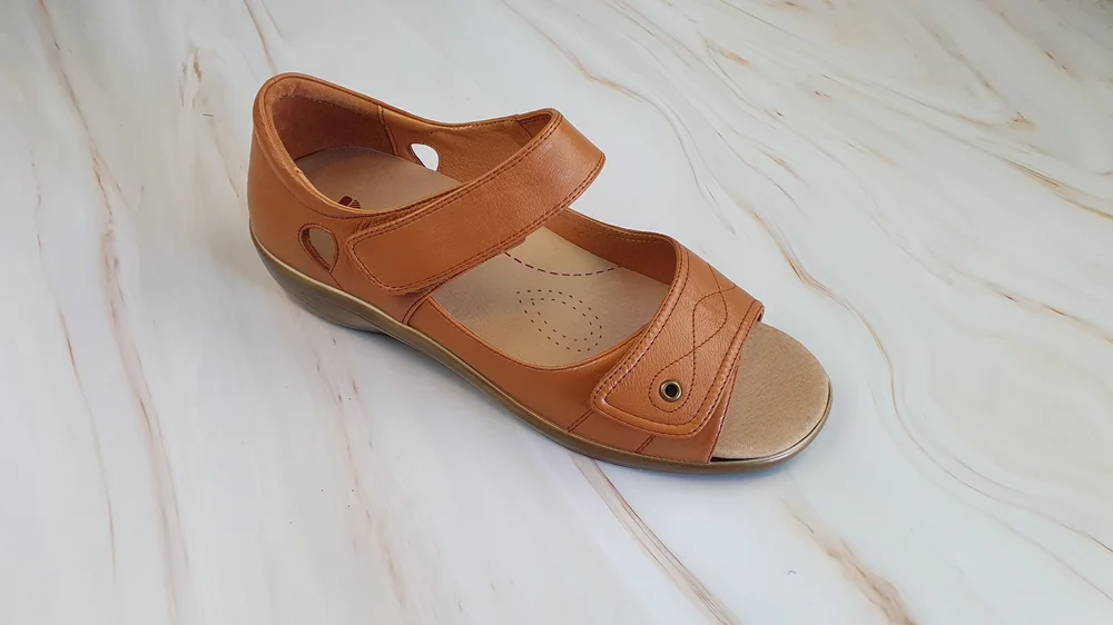 Pure Comfort — Davies Shoes