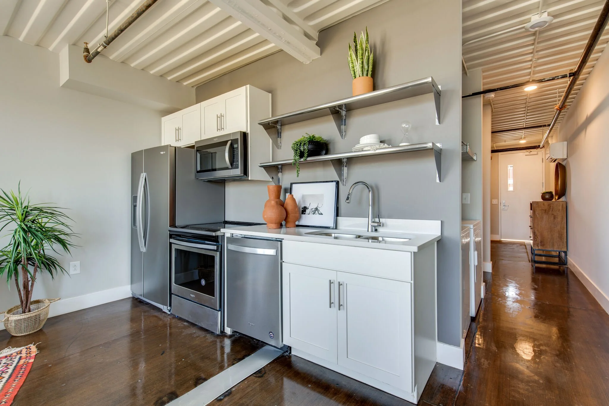 Floor Plans — 83 Freight