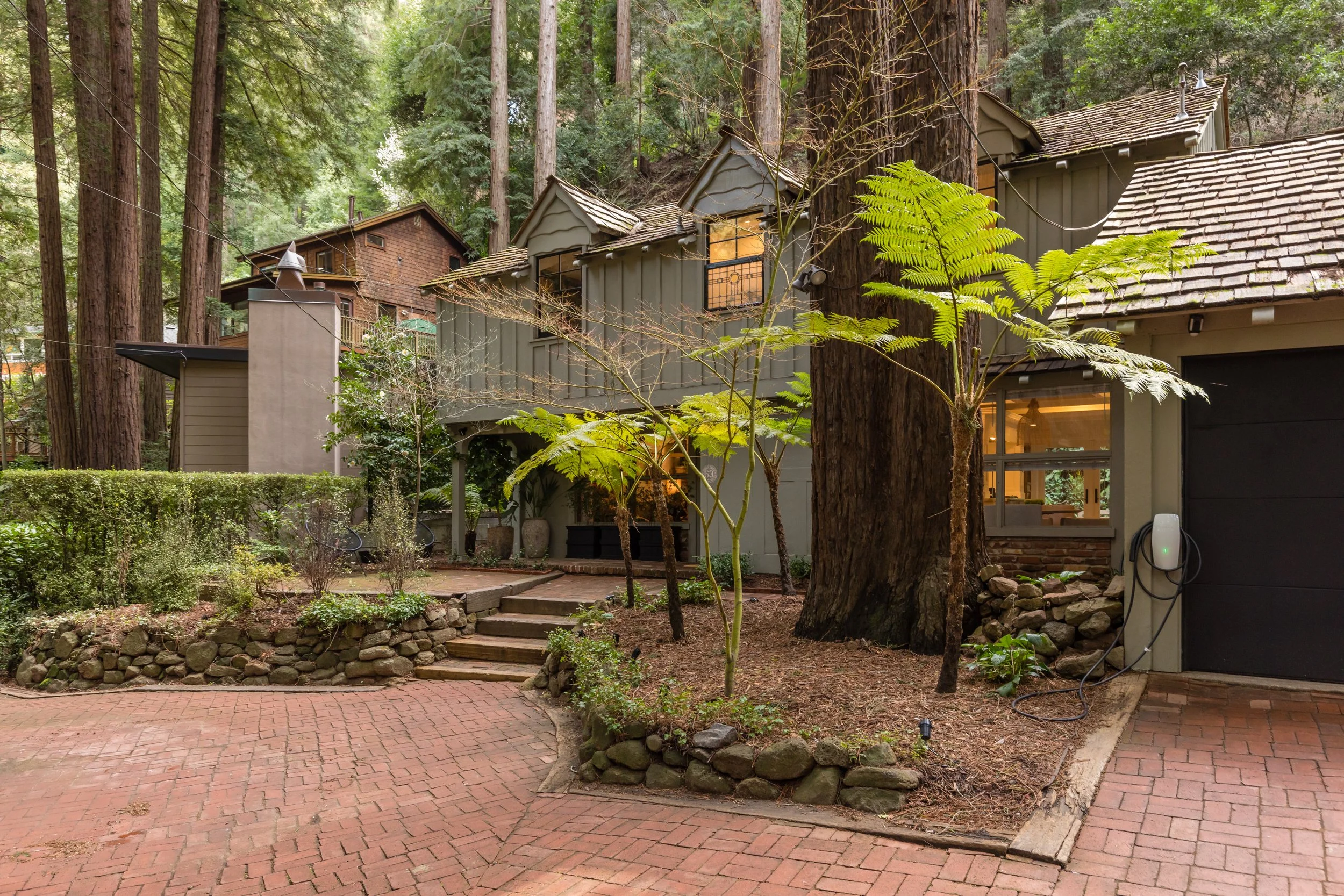 63 Cascade Drive — McArthur Love Team - Luxury Real Estate Specialists