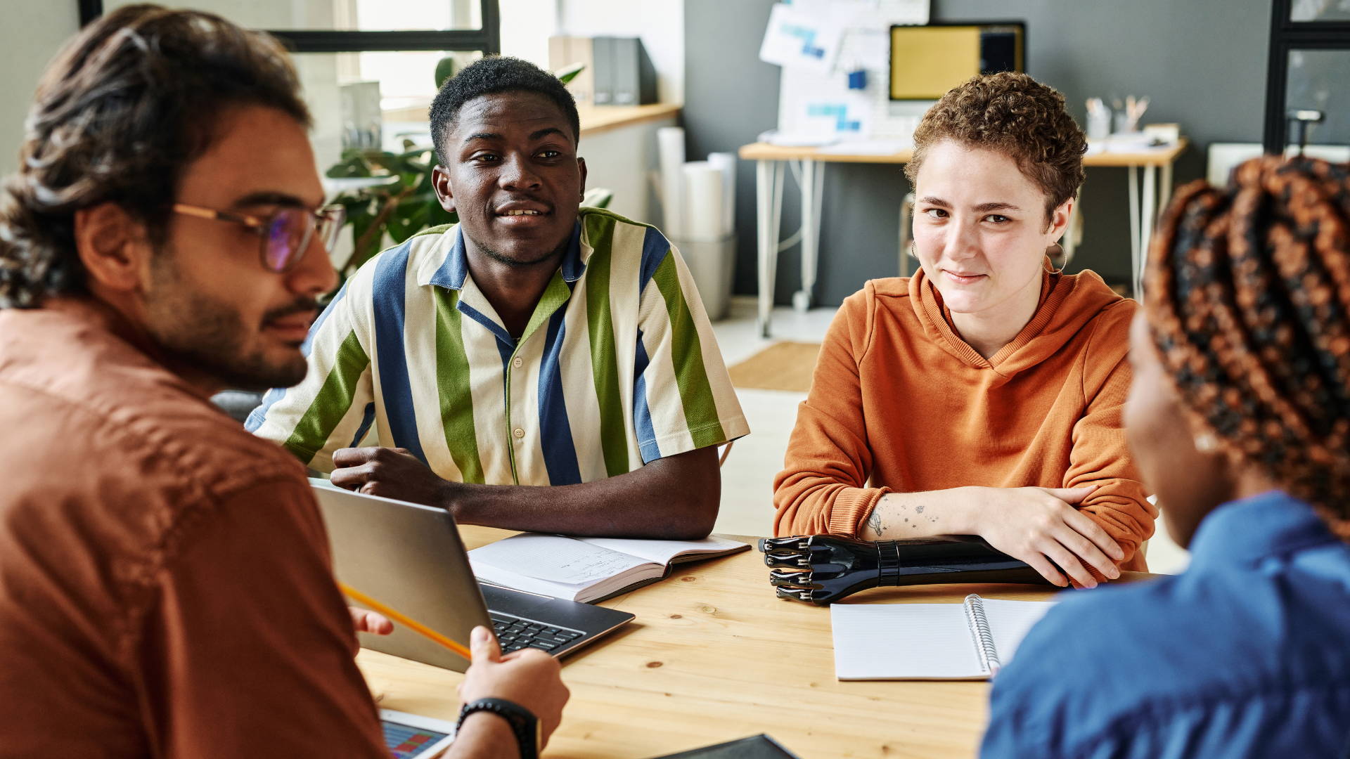 Settlement Services | Empower Your Settlement Journey — Skills for Change