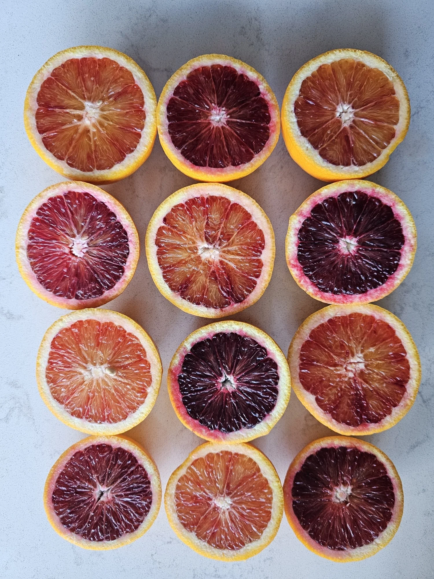 BERRY SWEET BLOOD ORANGES — Earl's Organic Produce