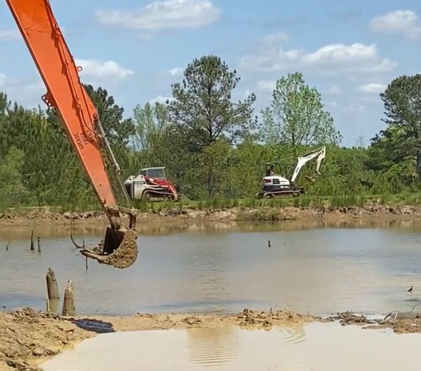 Aquatic South – Georgia Pond and Lake Dredging Contractor