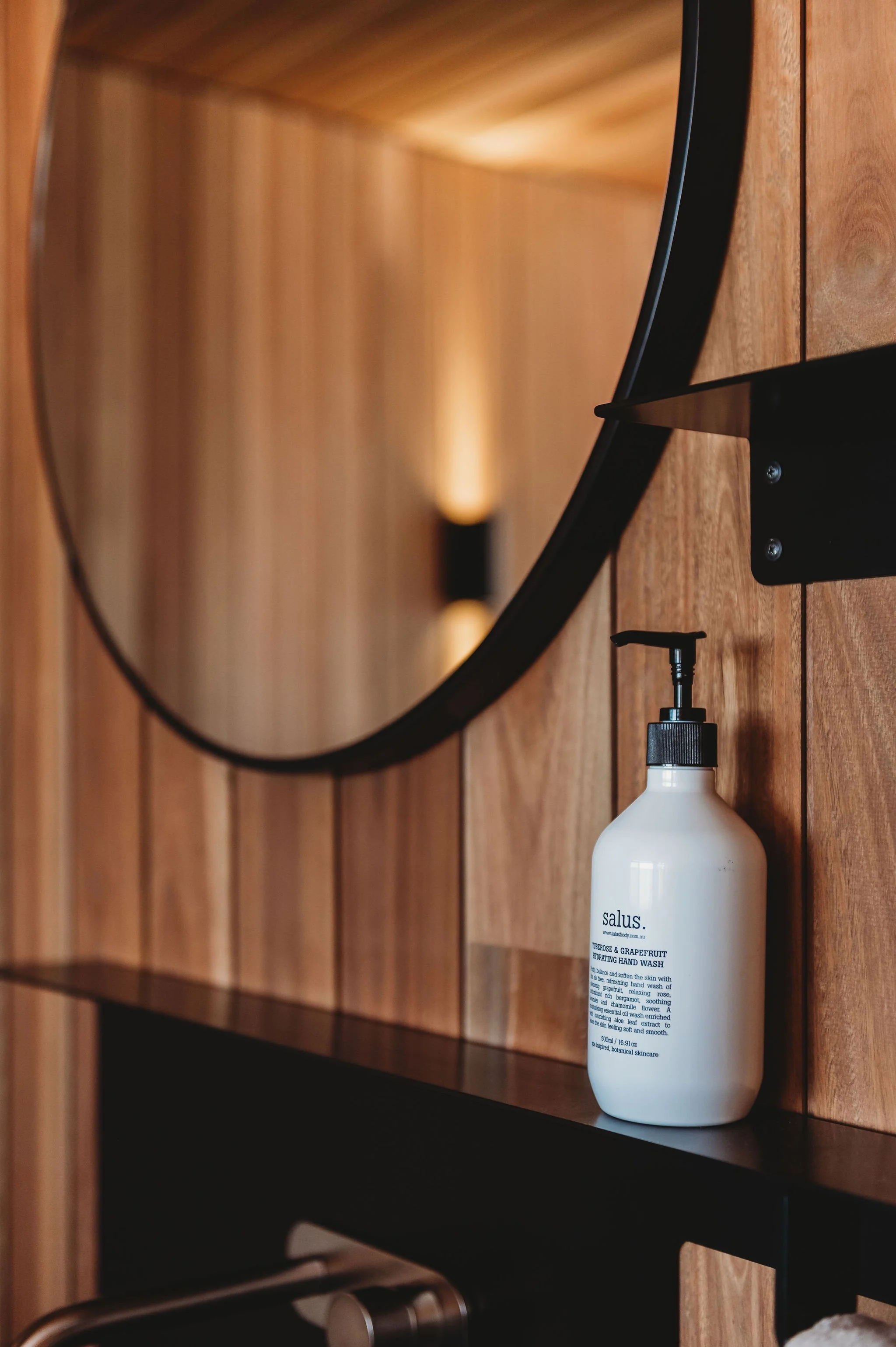 Basalt - Luxury Accommodation // Orange NSW — Cameron Anderson ...