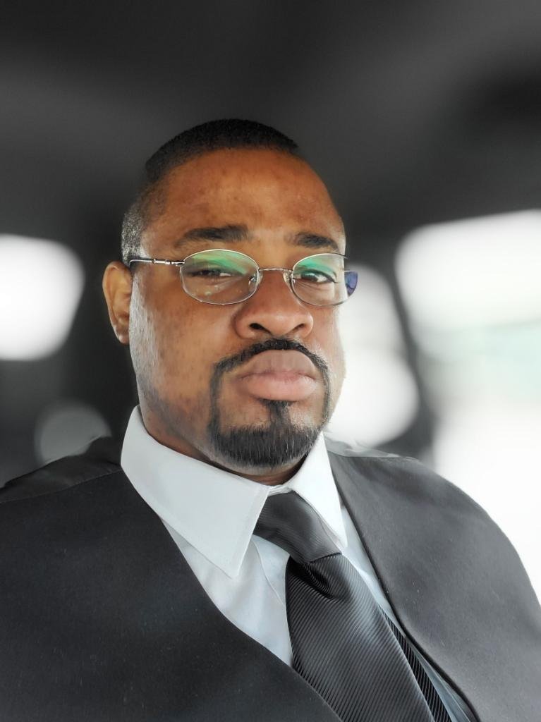 Joseph Snyder's Instagram, Twitter & Facebook on IDCrawl