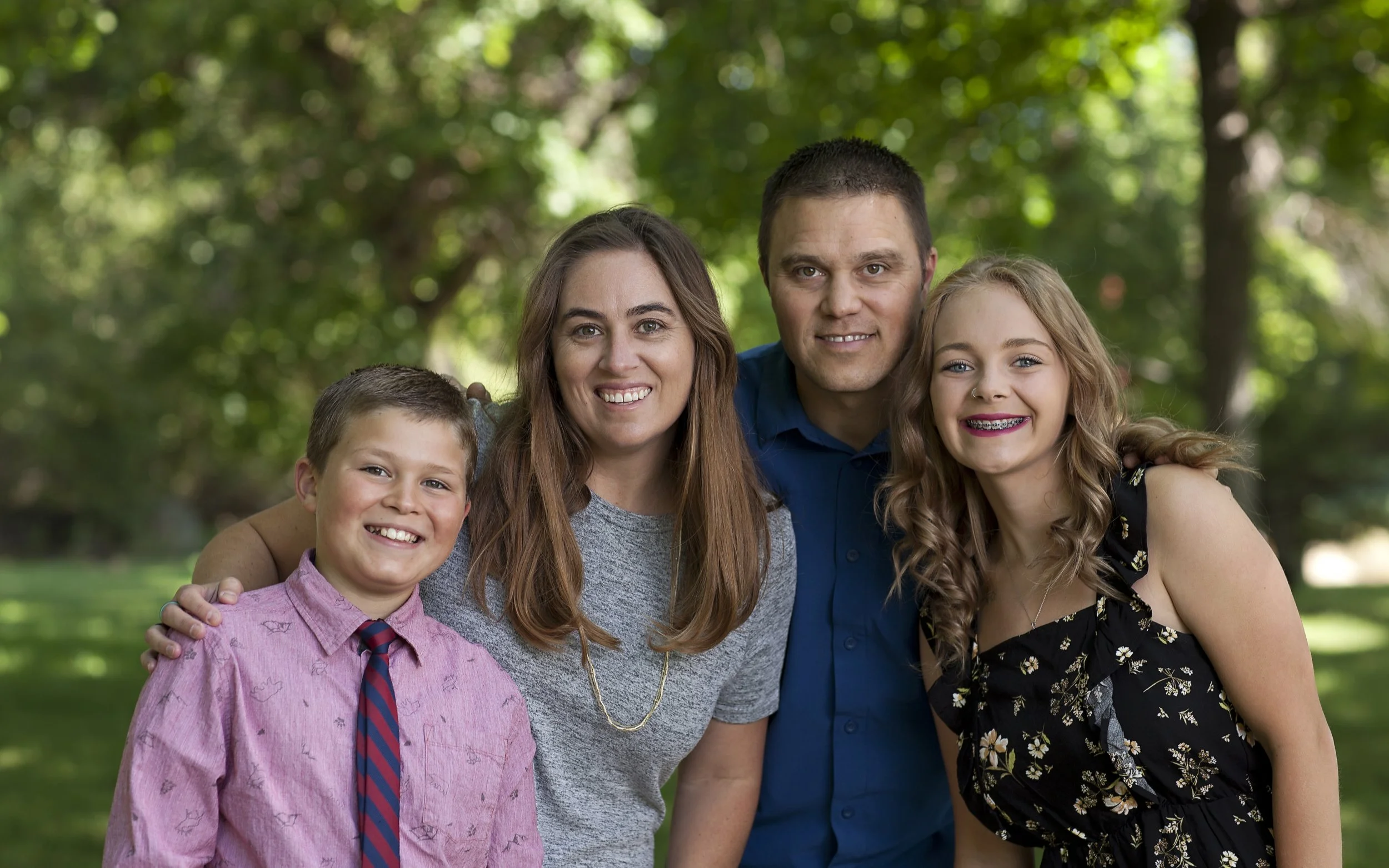 Pick One or Several Mini Sessions 2024 — Spokane Valley, WA Family ...