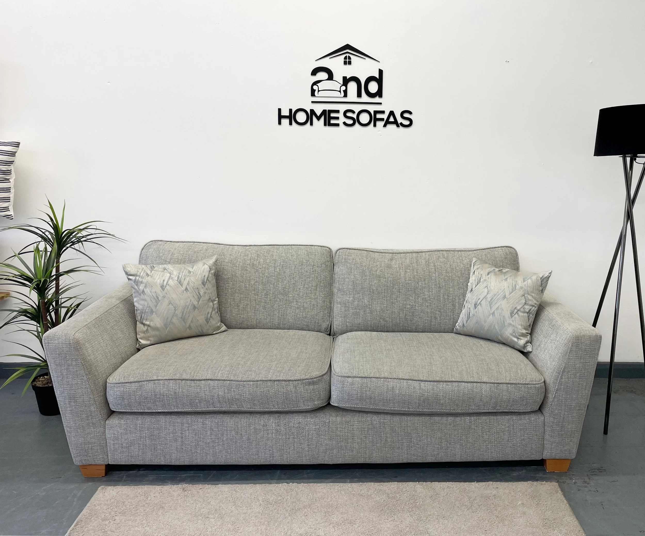Quality second hand sofas — Second Home Sofas