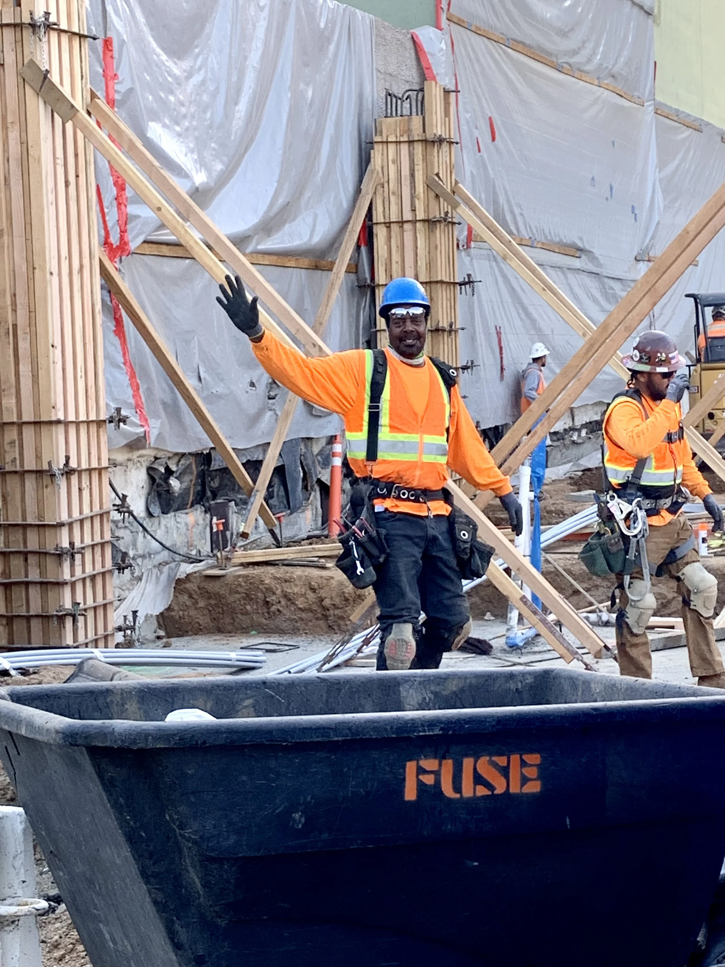 Qué Hacemos — Power2Workers