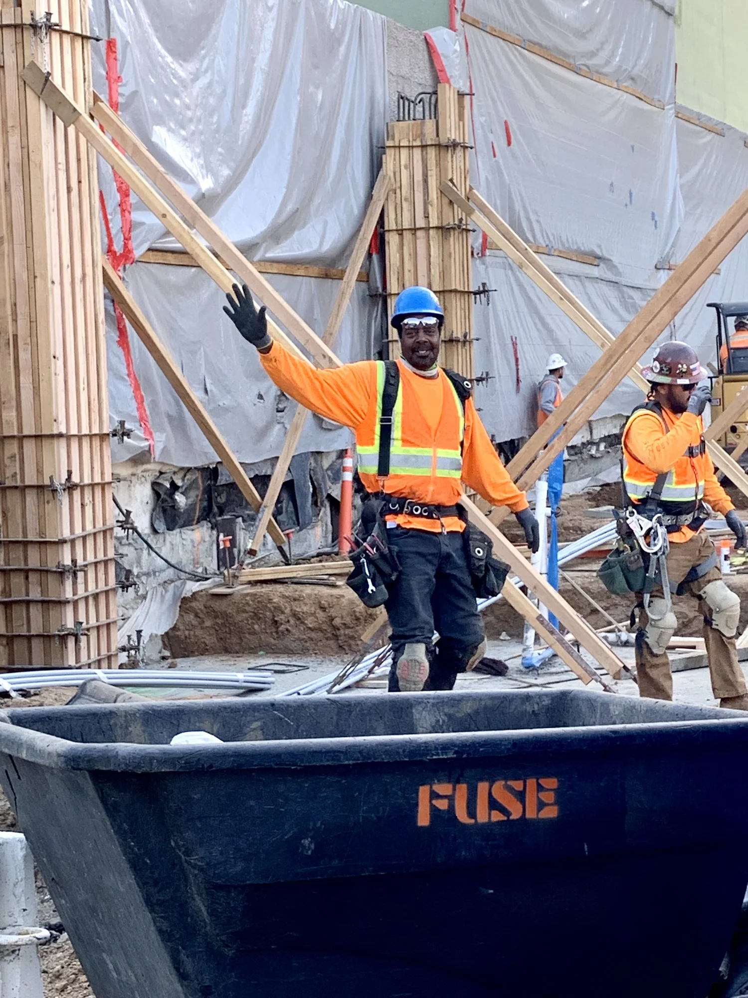 Qué Hacemos — Power2Workers