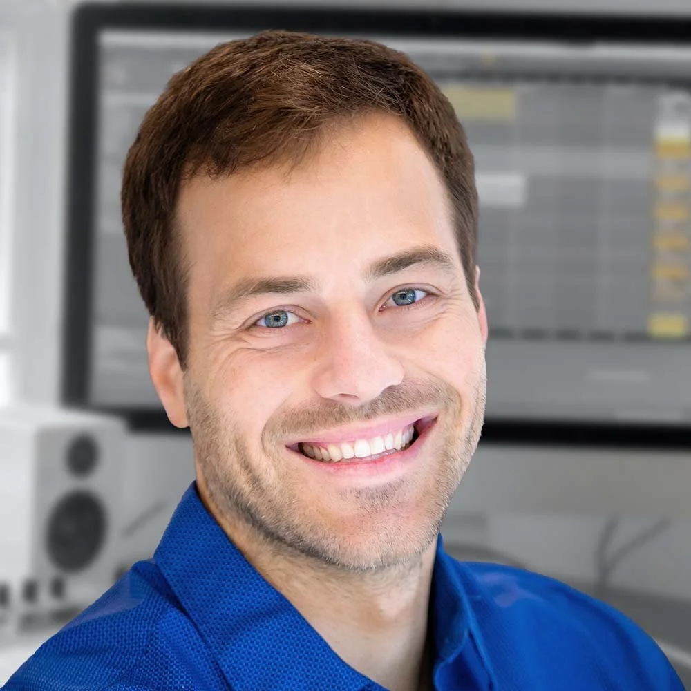 Our Team — FutureSense