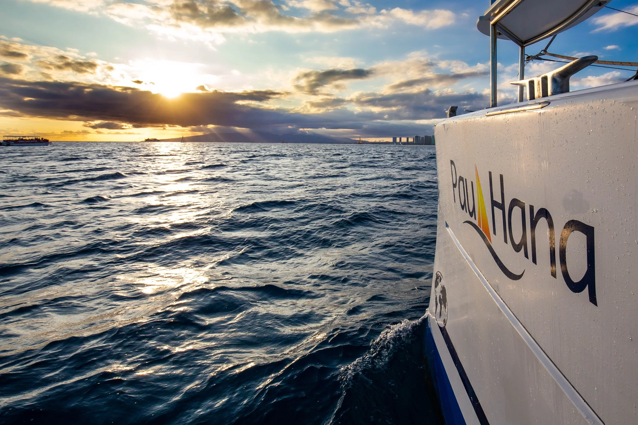 Sunset Cruise — Pau Hana Sailing