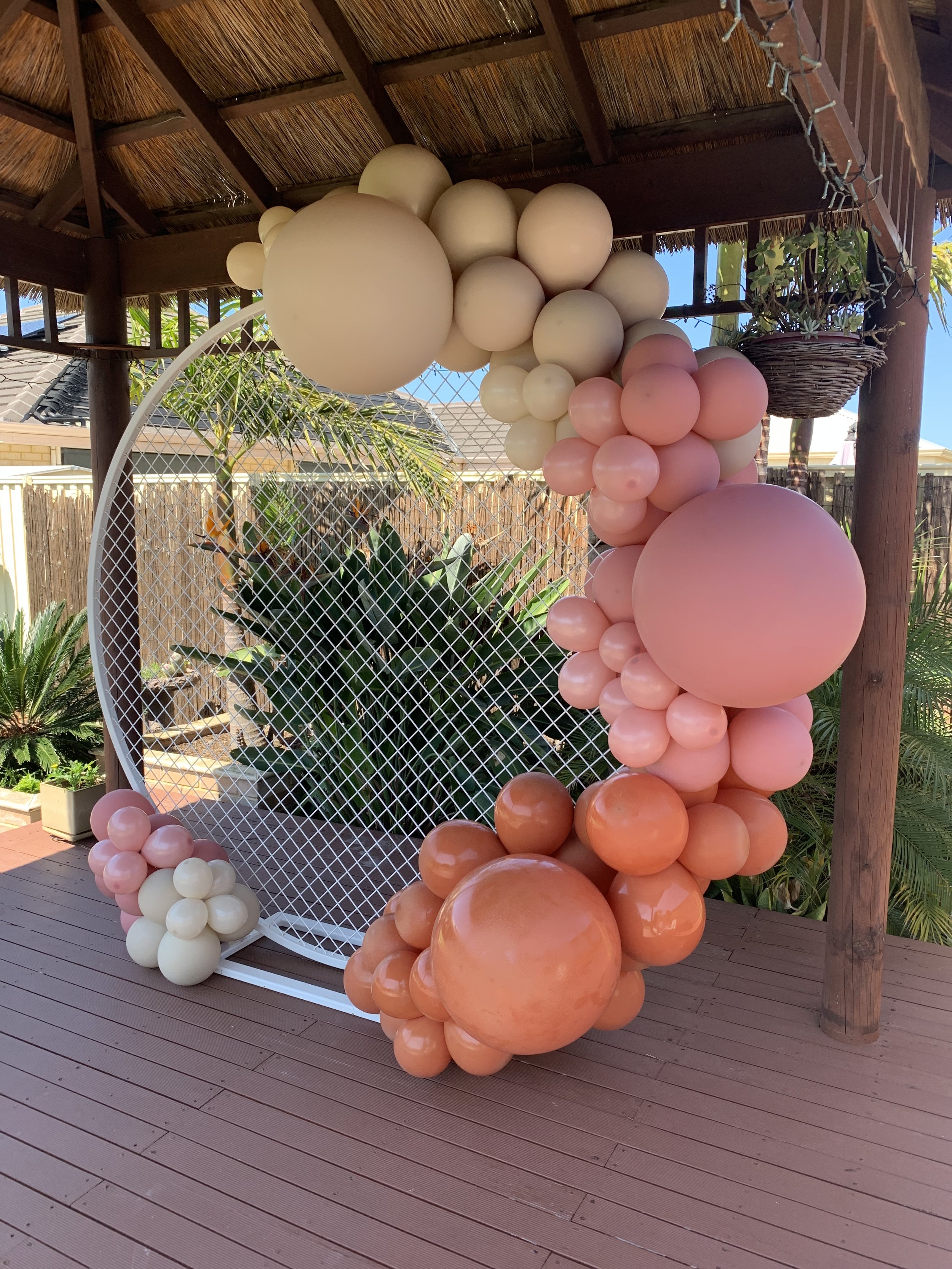 Backdrops + Arbours — Luxe Balloons Perth