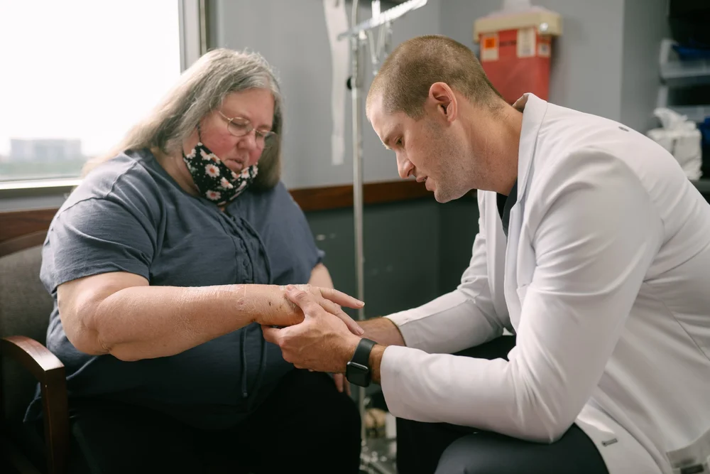 Cody Covington, M.D. - Orthopedic Surgeon — Valor Medical Solutions