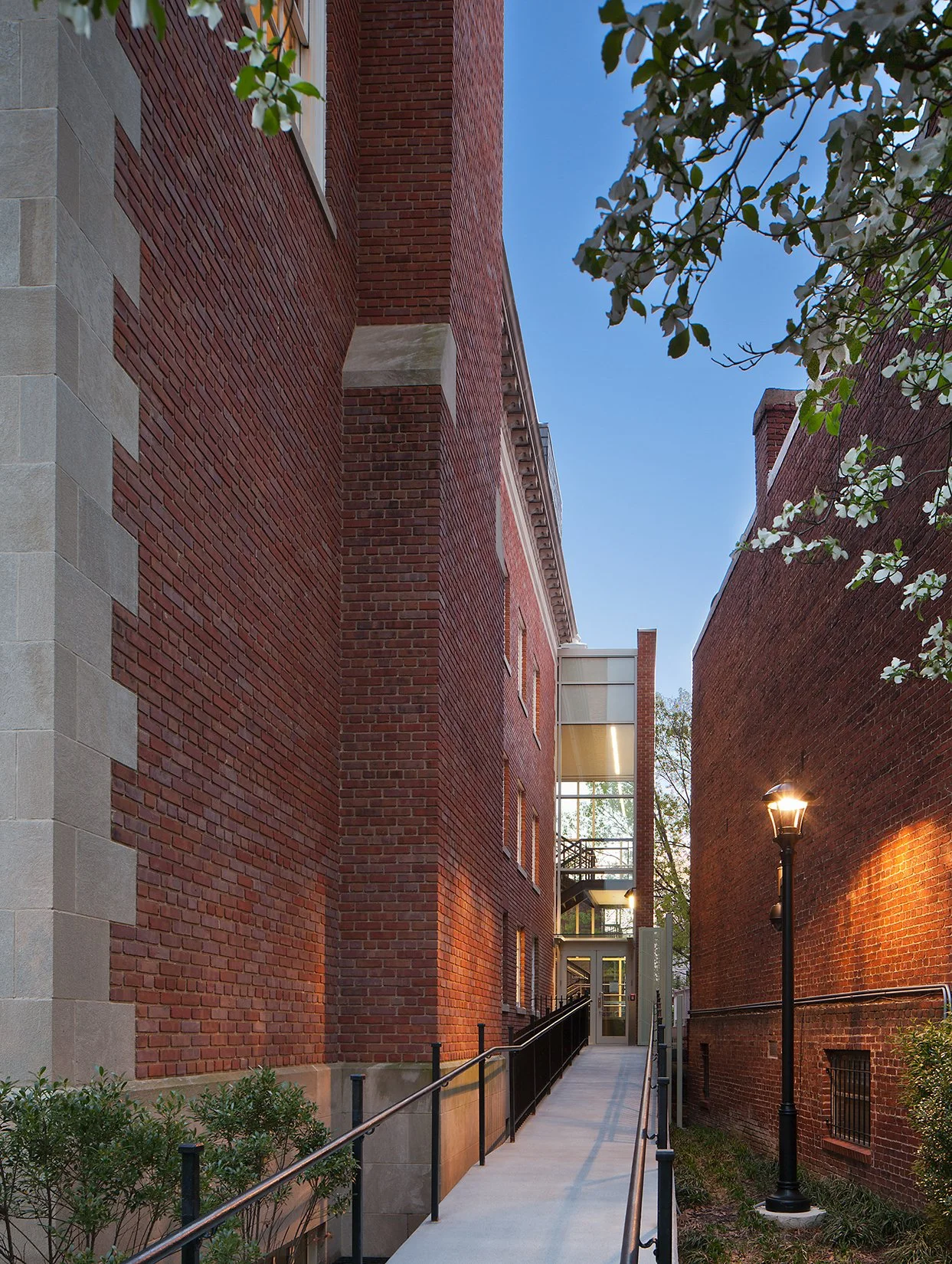 NORTHEAST NEIGHBORHOOD LIBRARY — DC's Sustainable Architecture Firm ...