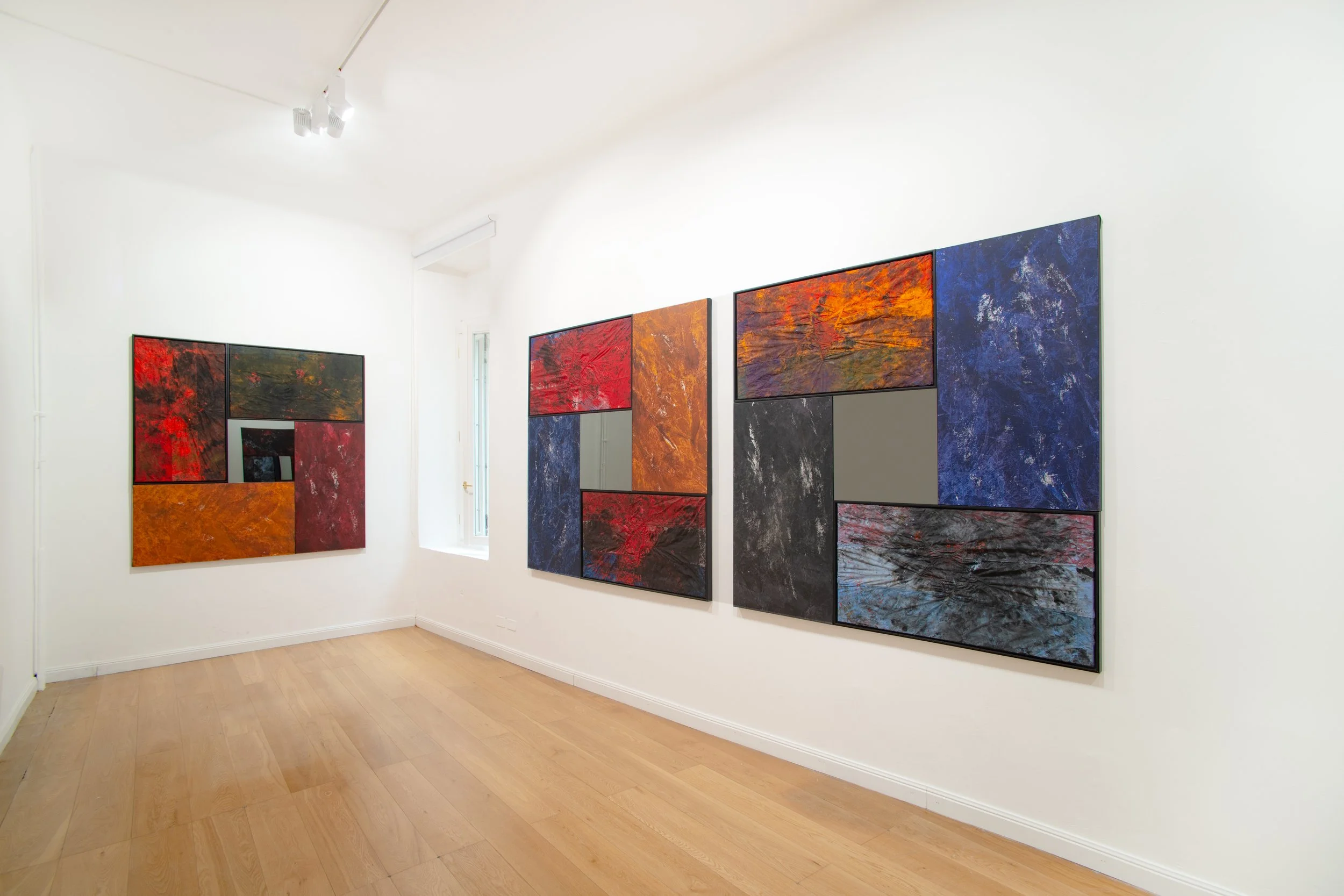 Home Page · IPERCUBO · Contemporary Art Gallery