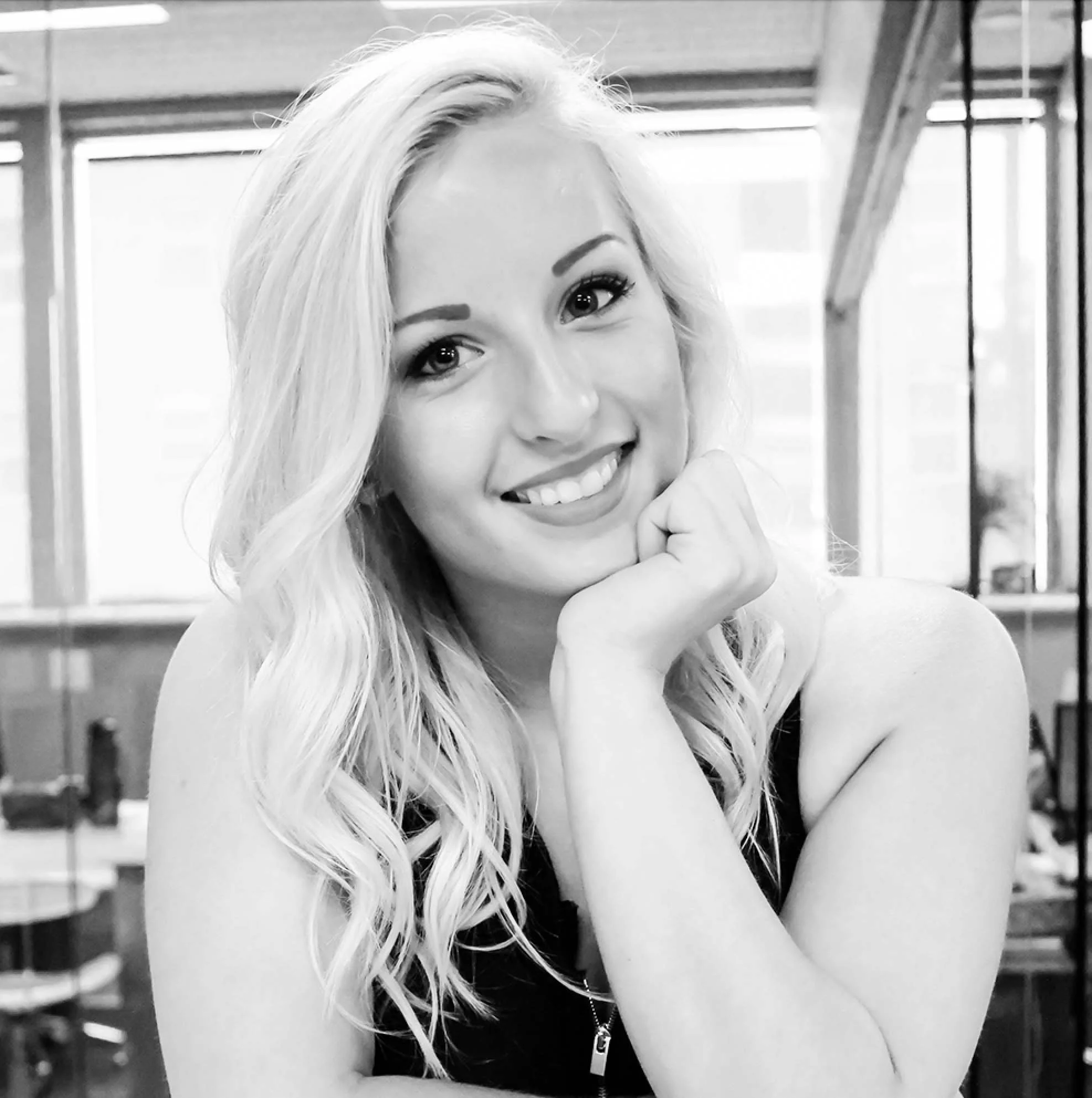 Melissa Hoefer — Circus Scorpius