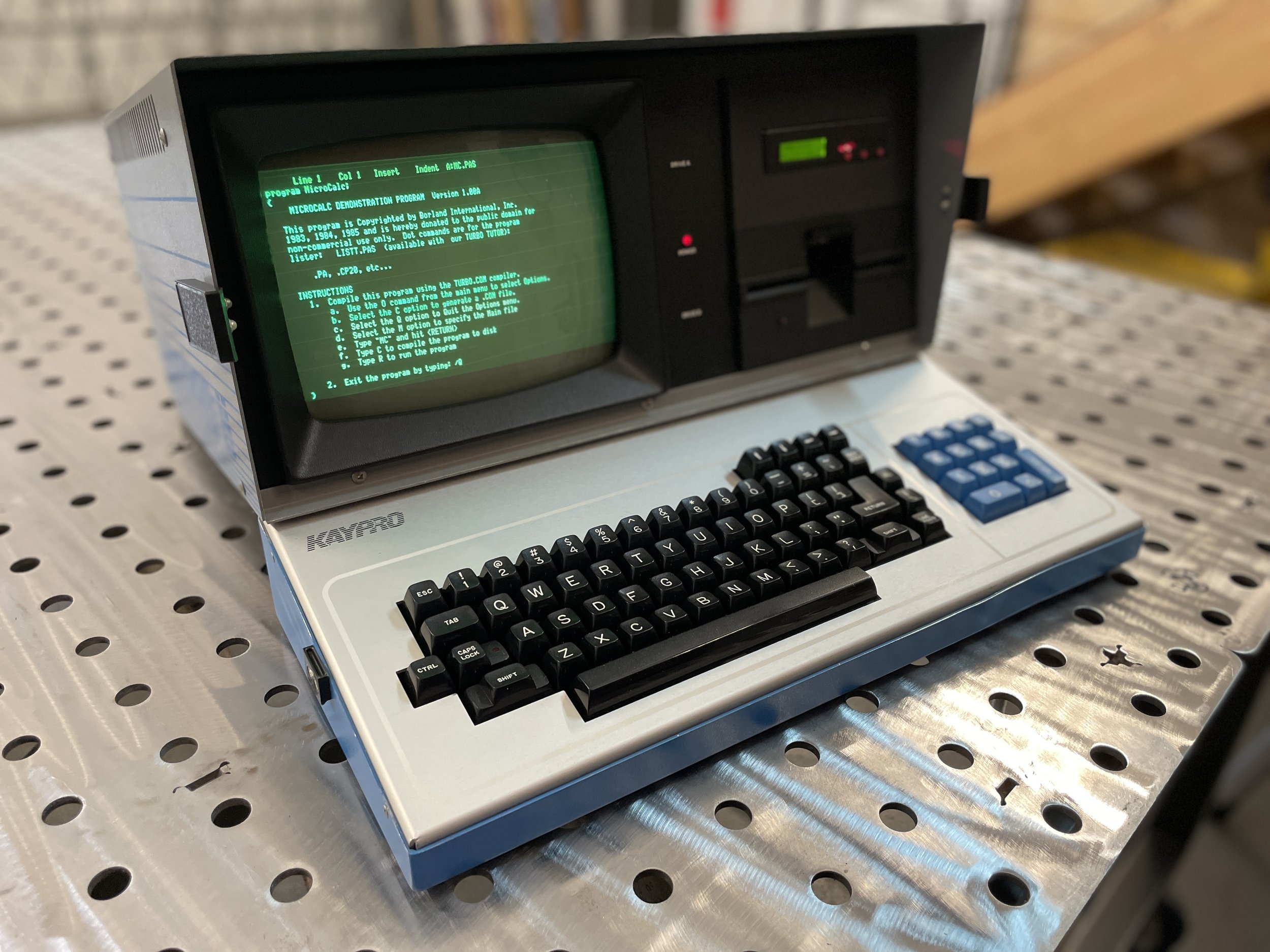 Kaypro II Portable — OldSilicon.com