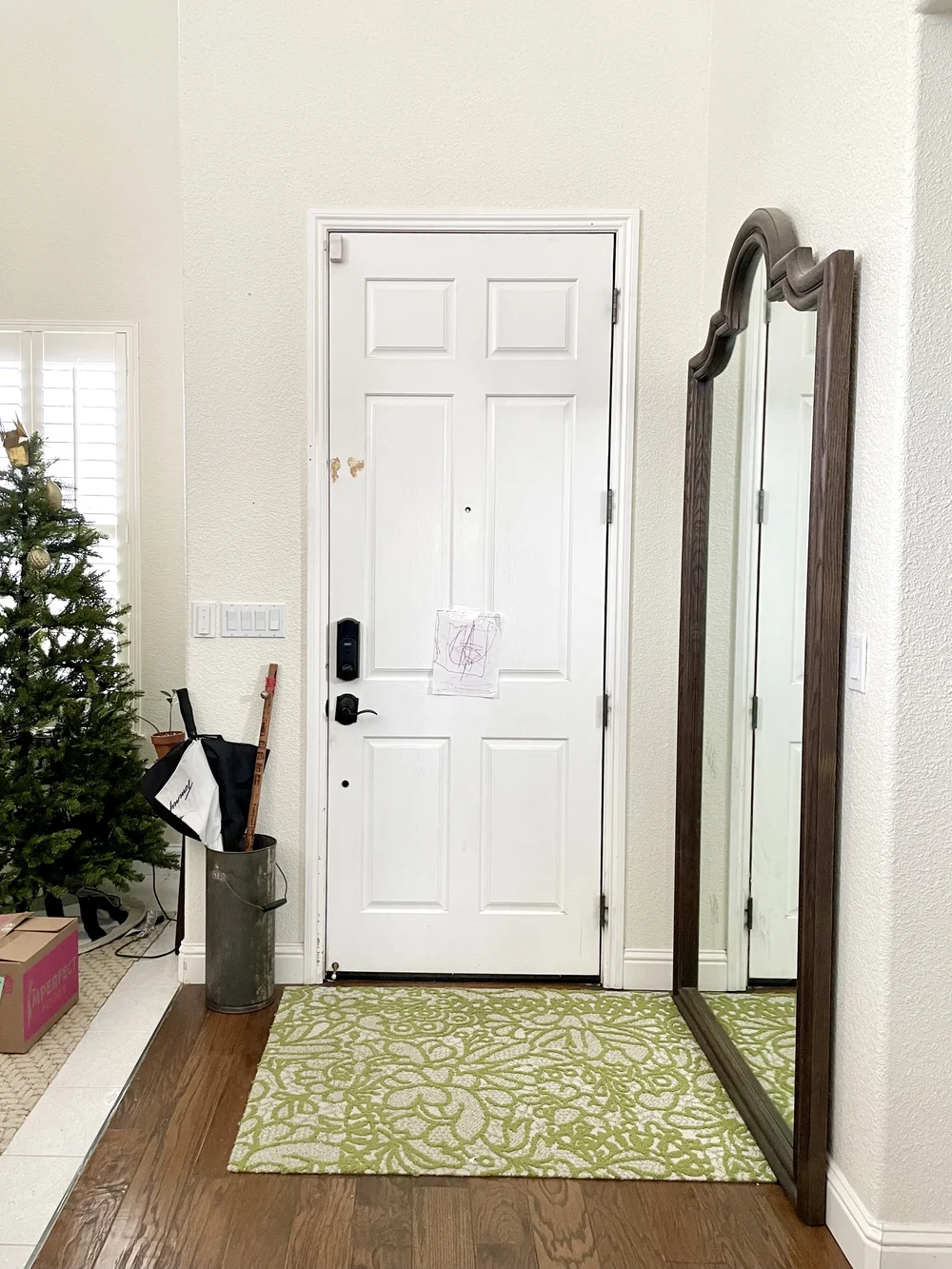 Functional and Space Saving Entryway — House of Esperanza