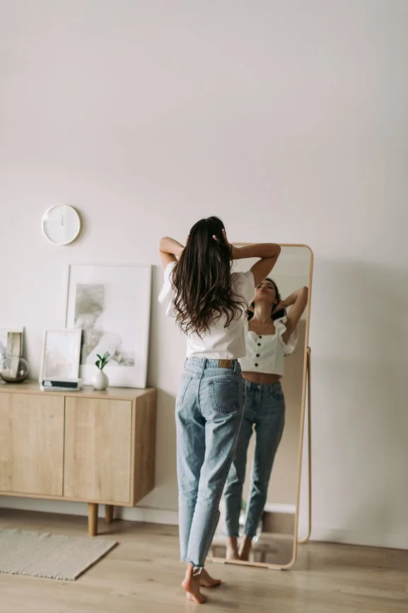 A Practical Guide To Nurturing Your Self-Esteem — The Good Trade