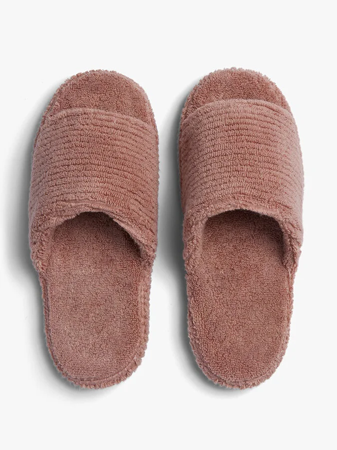 9 House Shoes To Keep Your Feet (And Your Floors) Sparkly Clean — The ...