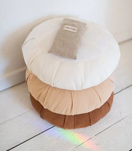 How To Create A Small Space Meditation Corner — The Good Trade