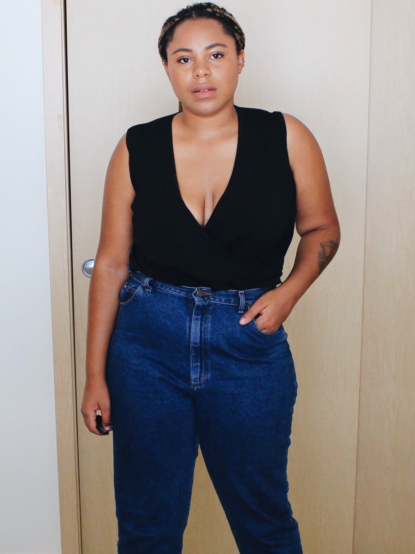 Week Of Outfits Series: A Week Of Boho Minimalist Outfits With Deborah ...