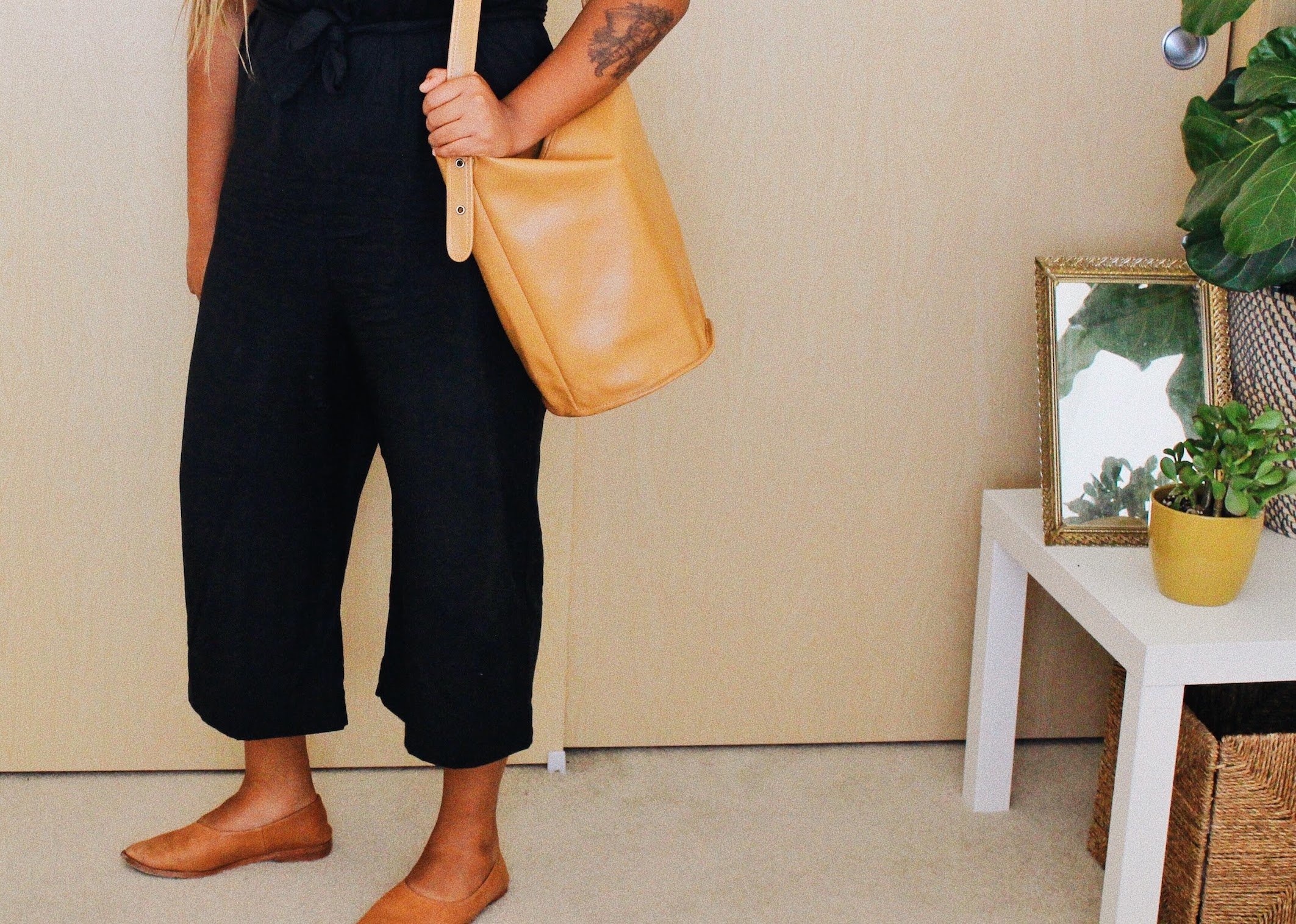 Week Of Outfits Series: A Week Of Boho Minimalist Outfits With Deborah ...