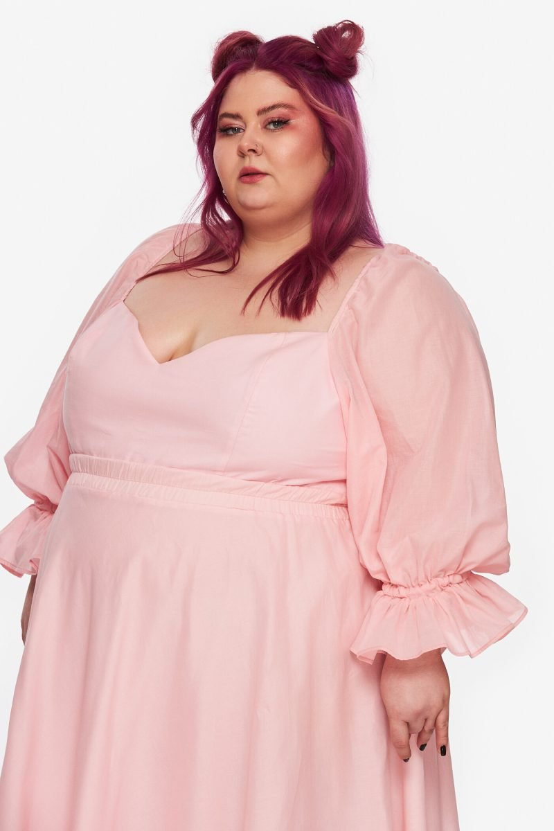 9 Work Dresses That You Can Wear In Any Office — The Good Trade