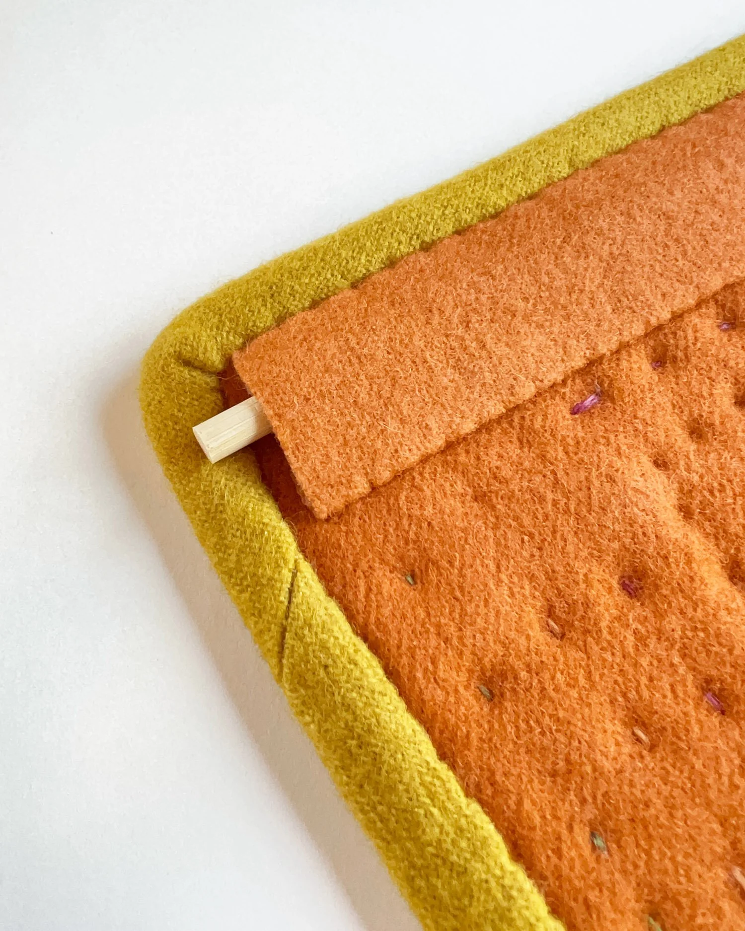 Sunny Side - Mini Quilt Wall Hanging tutorial — Satsuma Street