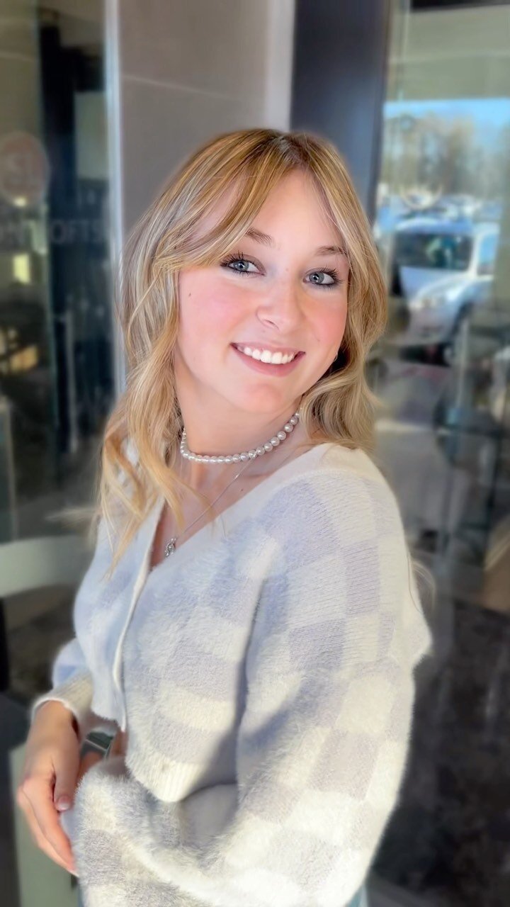 Roswell GA Hair Salon | Atlanta | Blondes and Extensions