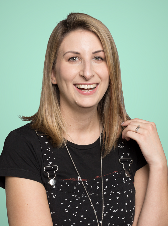 Emily Devon's Instagram, Twitter & Facebook on IDCrawl