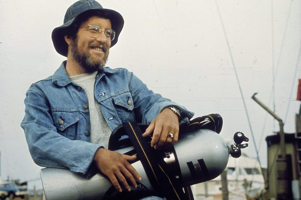 Did Hooper from JAWS intentionally ignore his shark-killing tech? — The ...