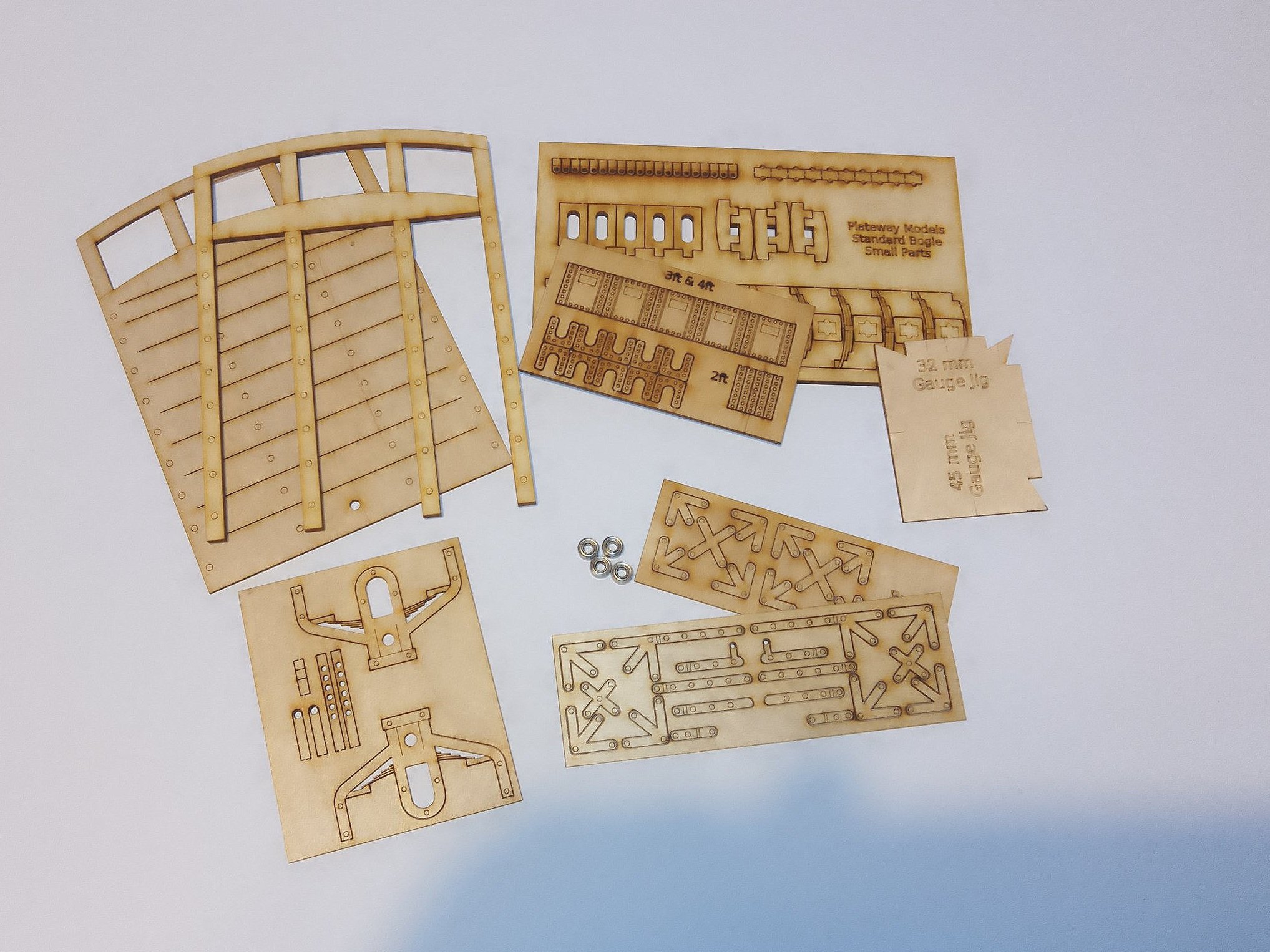 Kit Contents — Plateway Models