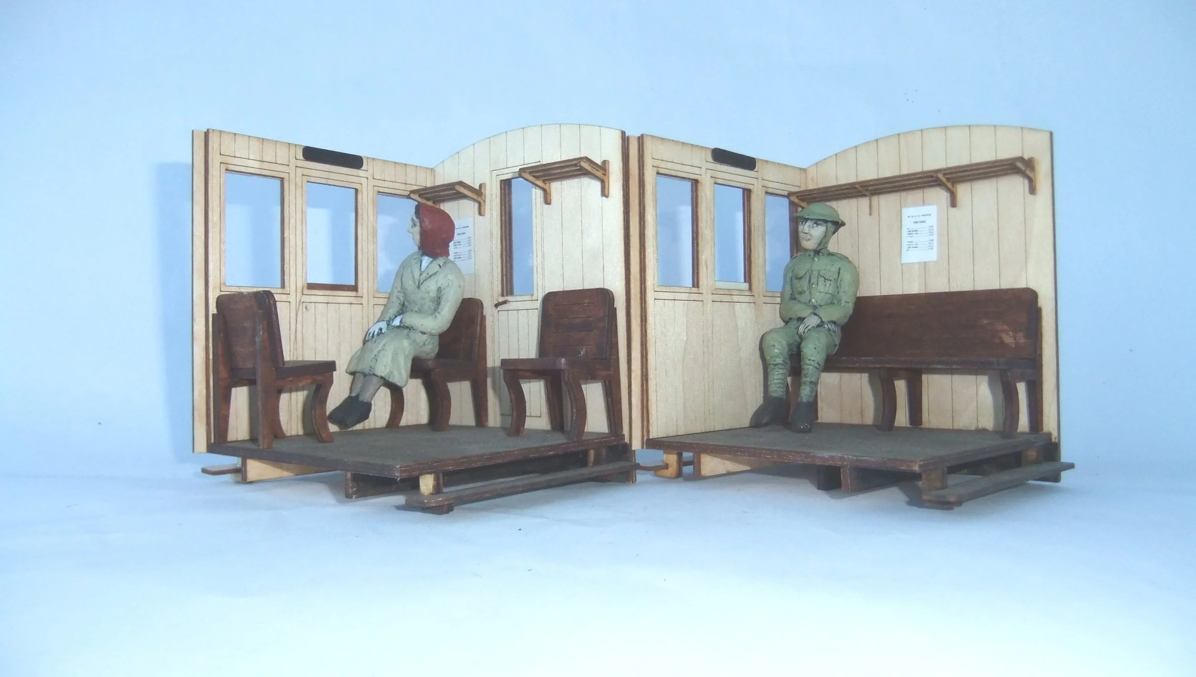 3 Compartment Roofed Carriage — Plateway Models