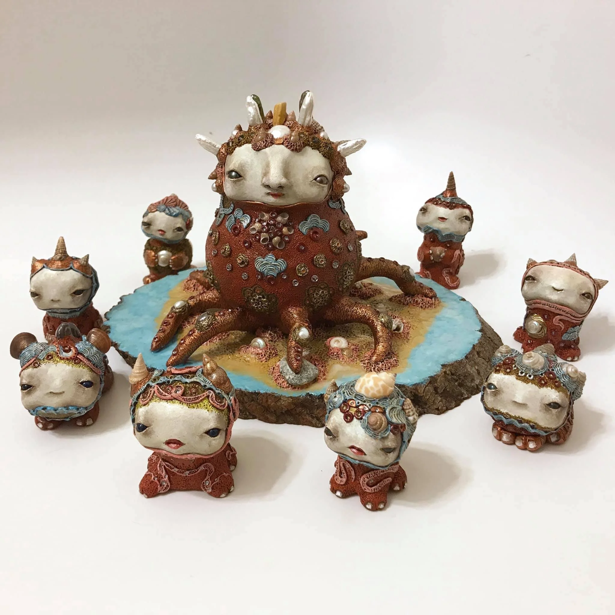 Hinge Artist Collective