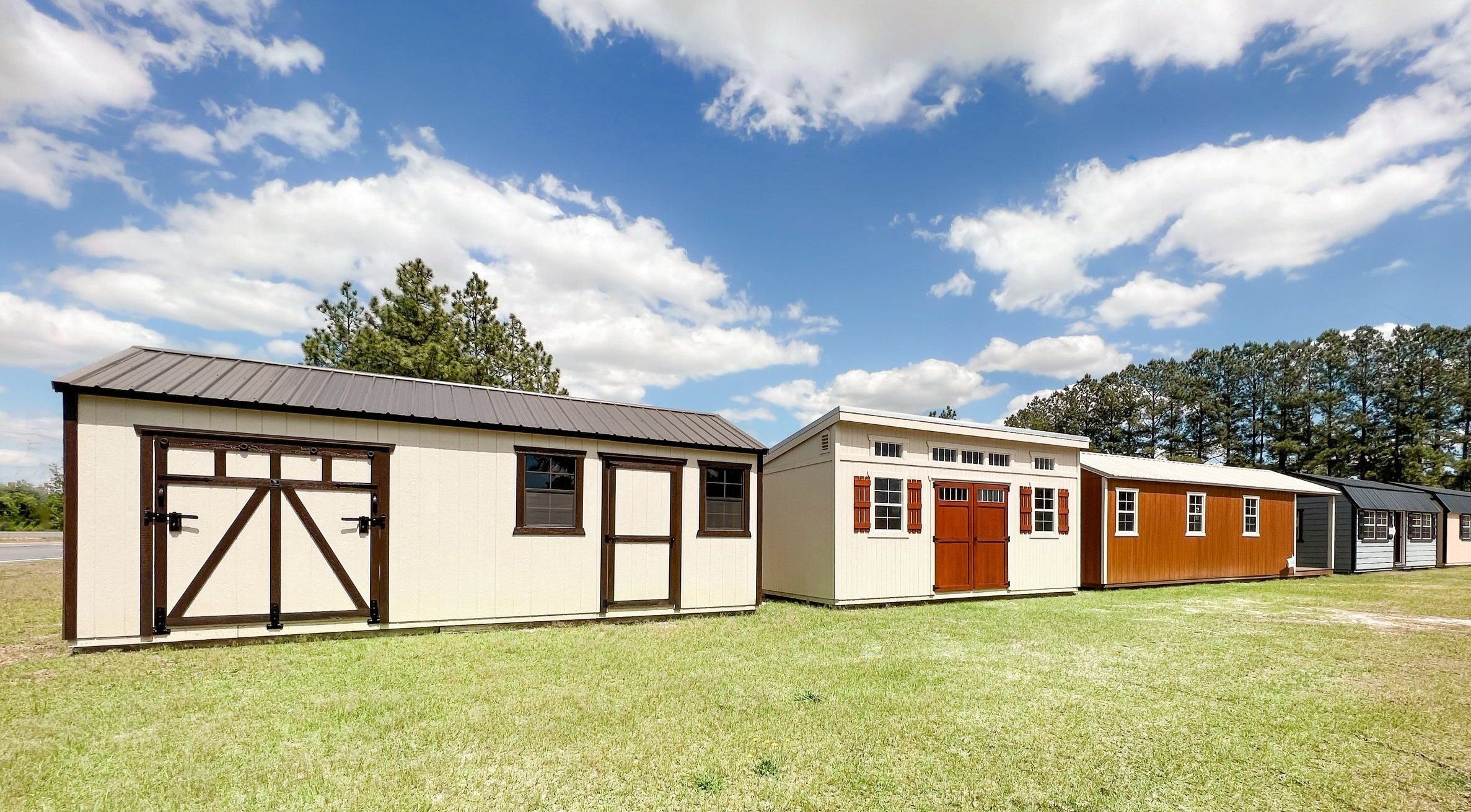 Poole's Buildings /Wood barns & sheds. Metal garages & Carports.