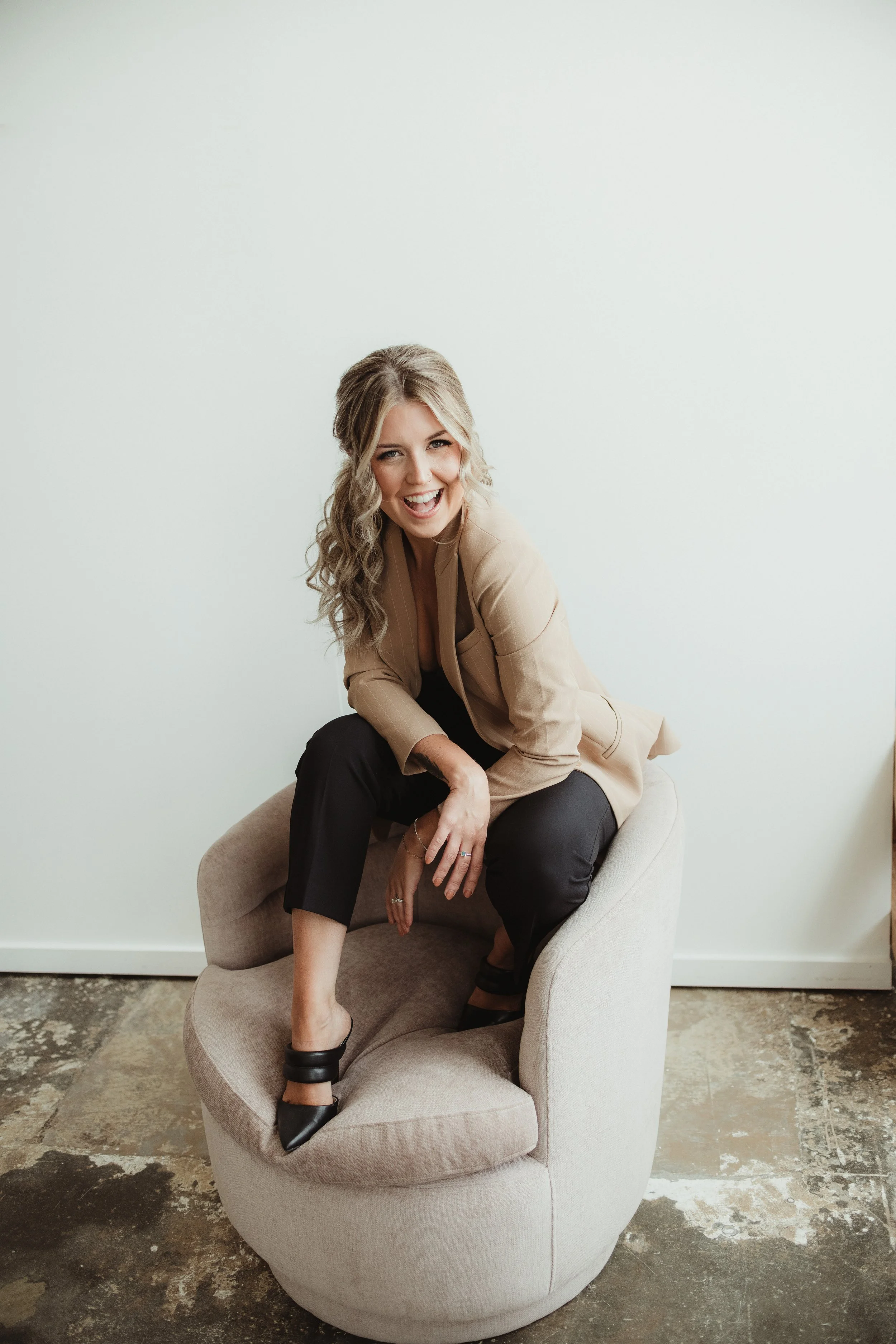 About — Kaitlyn Elizabeth Styling