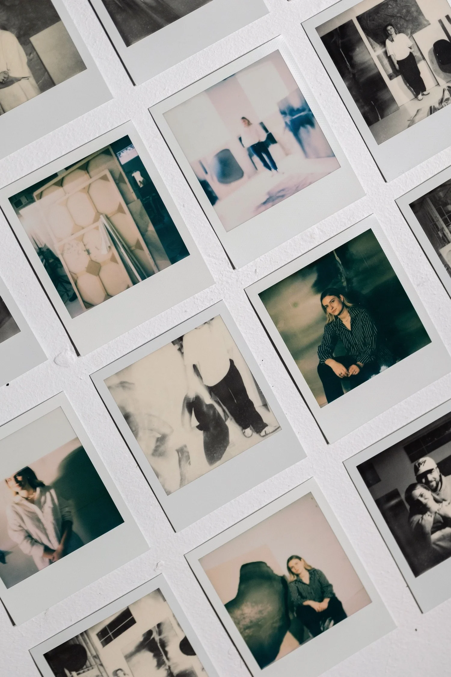 REPRESENTED ARTIST — HOUSE OF ART