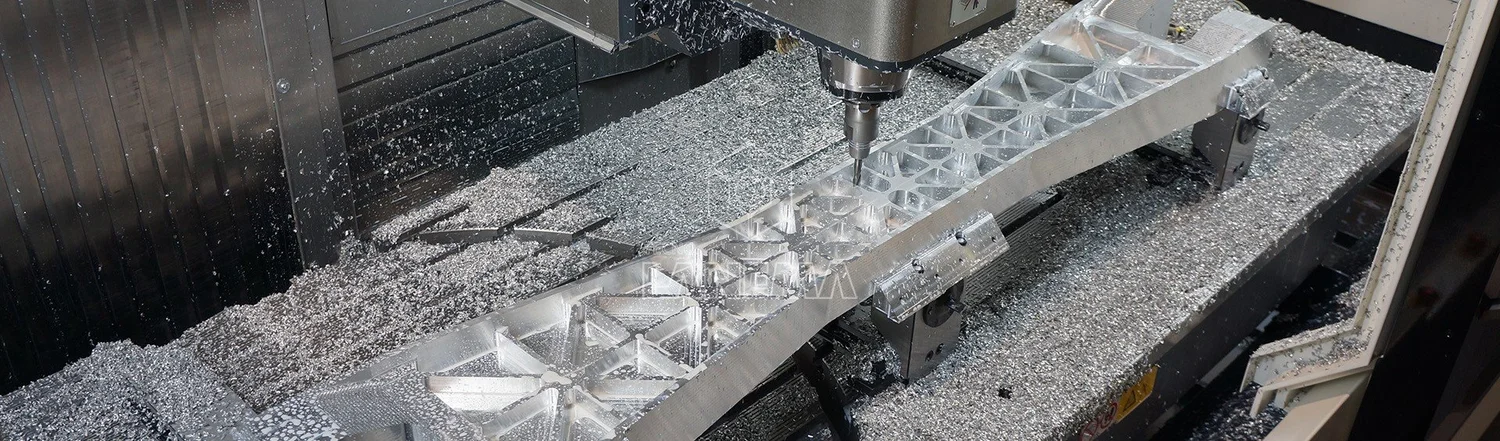 Fraisage CNC du métal — La Nouvelle École