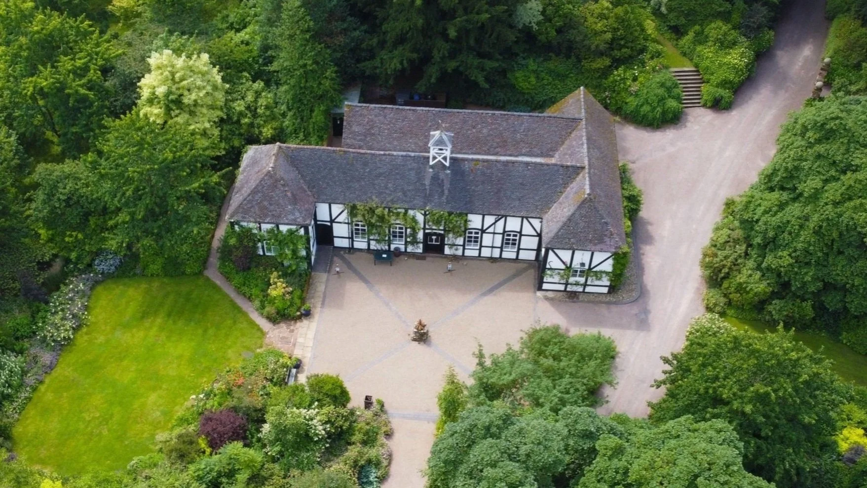 Hodnet Hall Gardens