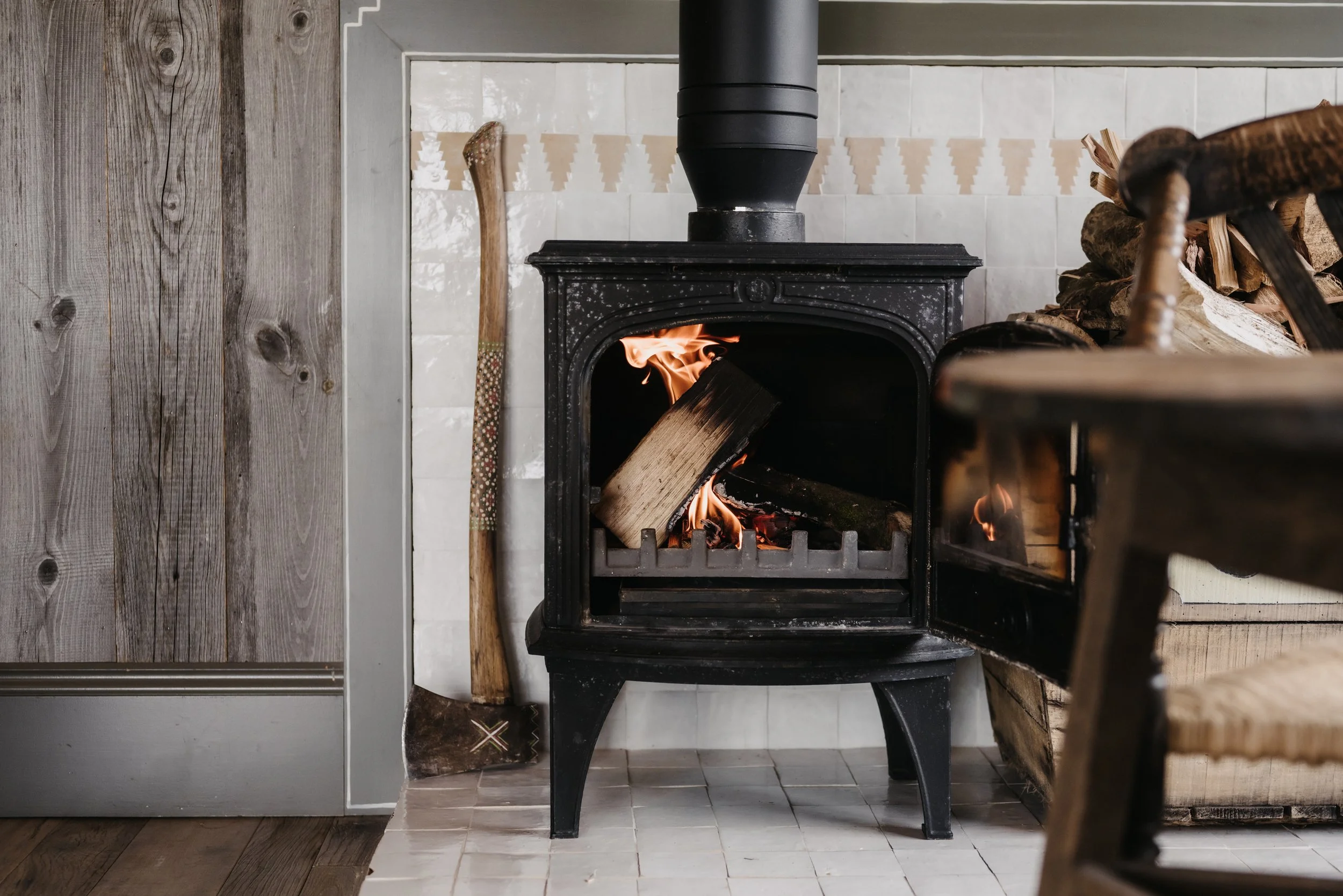 Cove Valley — Hopi Cabin, Devon UK