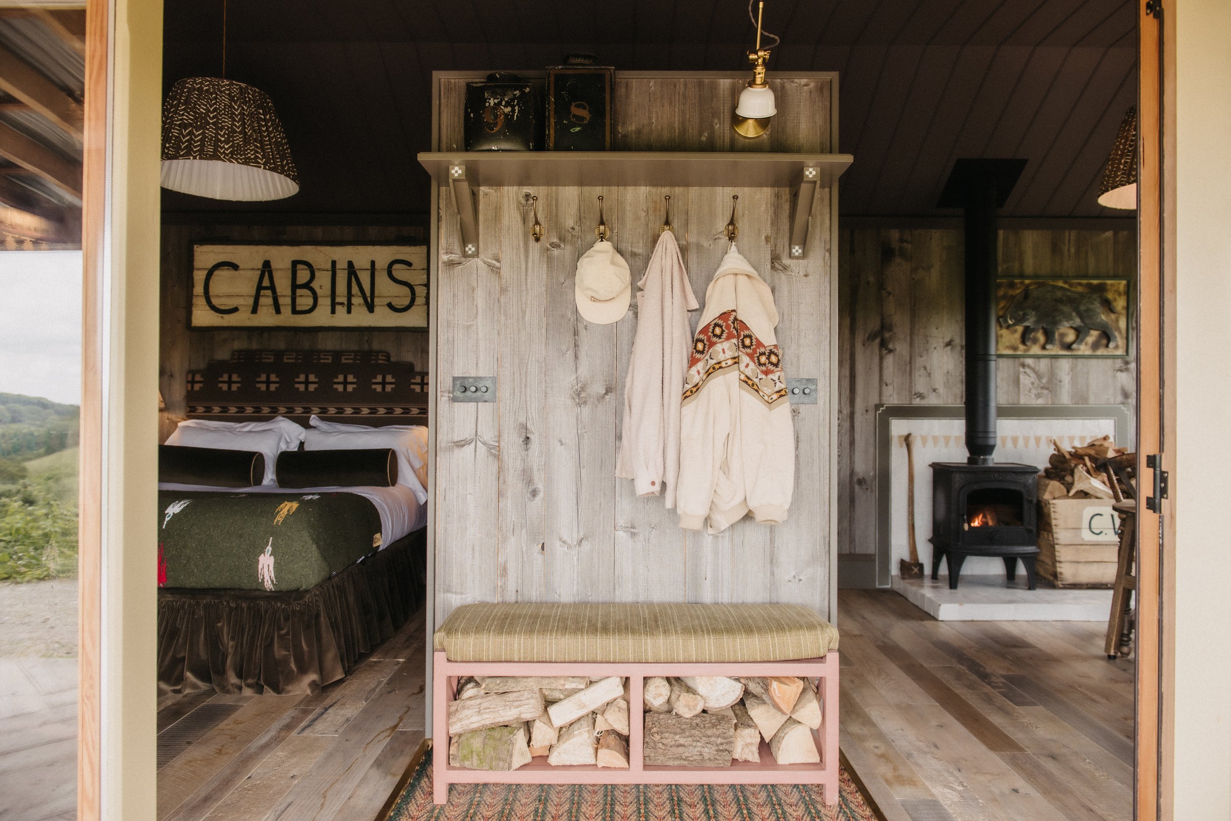 Cove Valley — Hopi Cabin, Devon UK