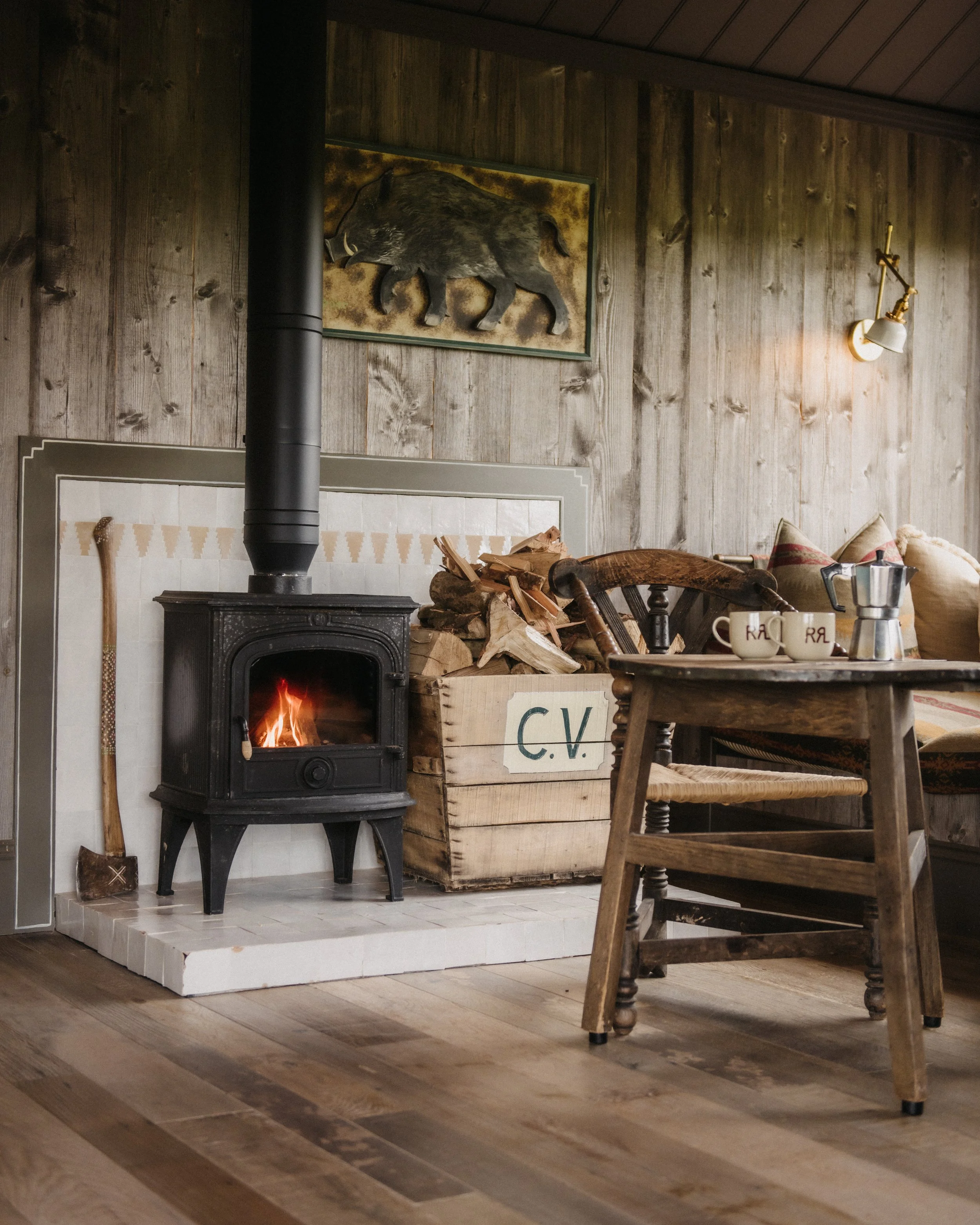 Cove Valley — Hopi Cabin, Devon UK