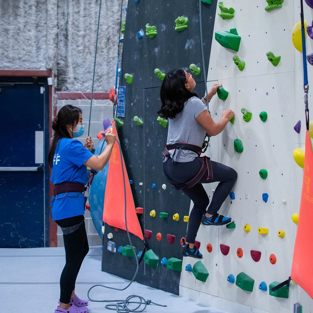 Top Things to Do in London - Rock Climbing at Junction Climbing Centre — Junction Climbing