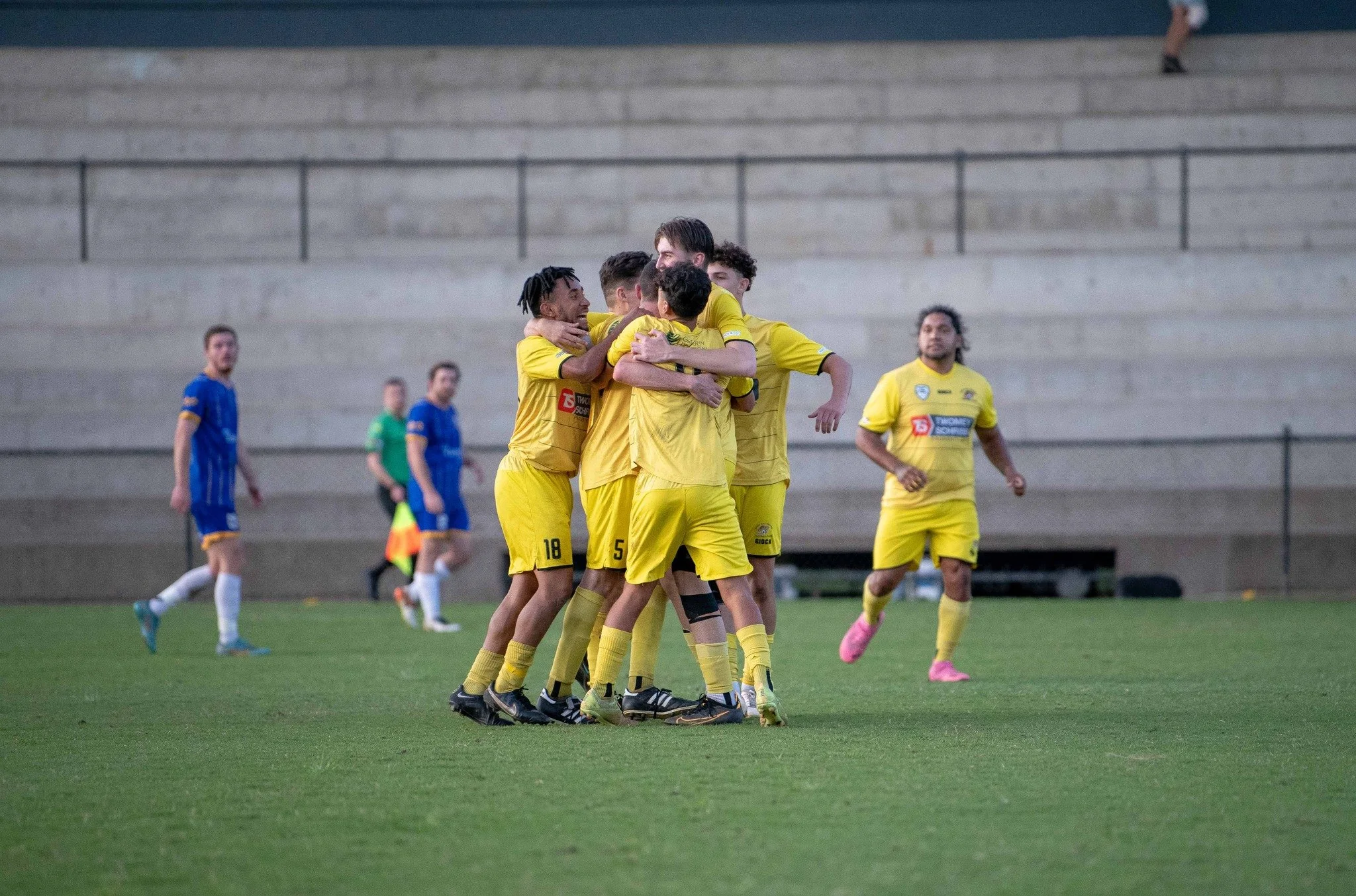 Seniors — Edge Hill United FC