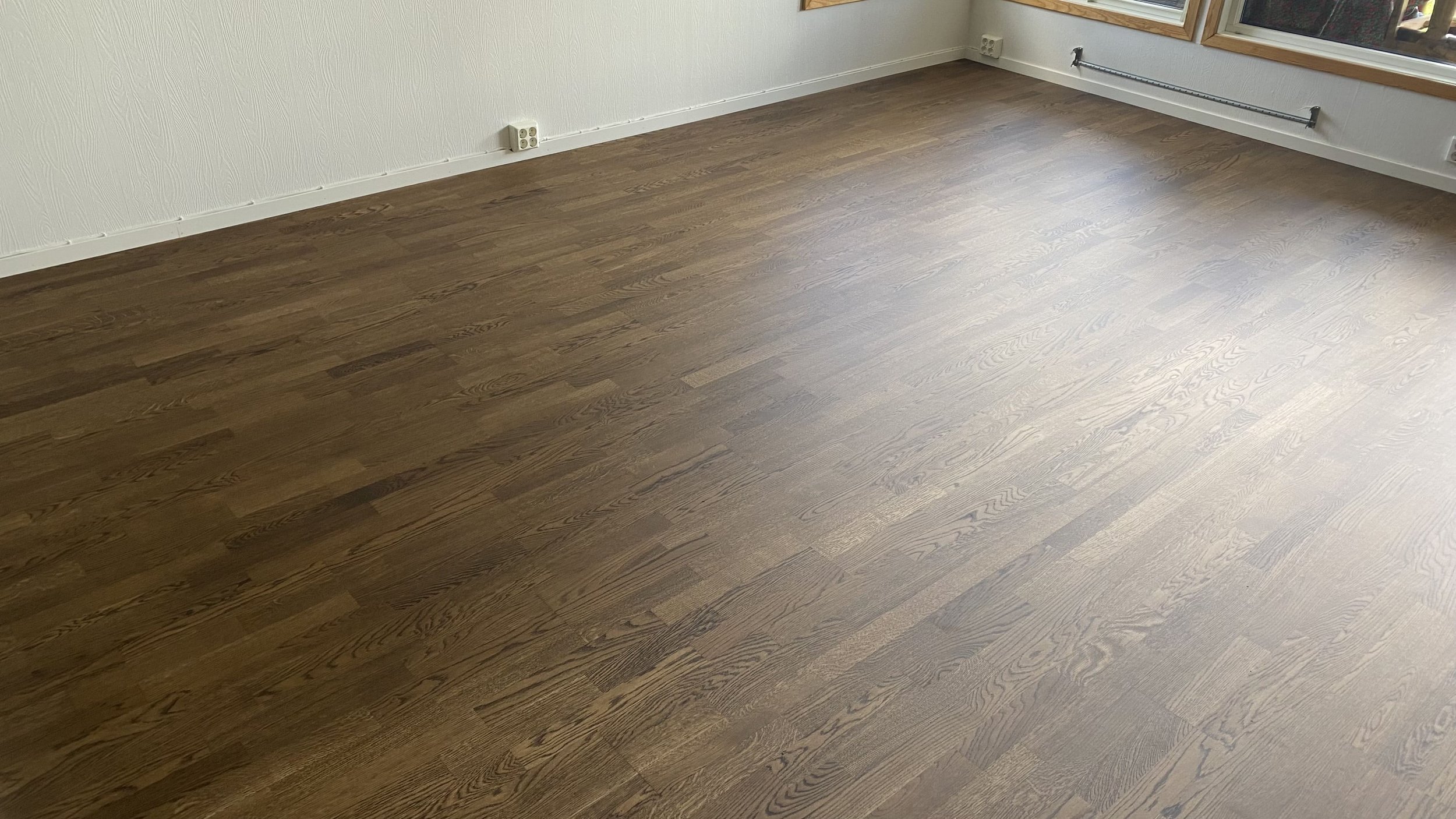 Støvfri parkettsliping og behandling i Lillestrøm - Prosjekter ...