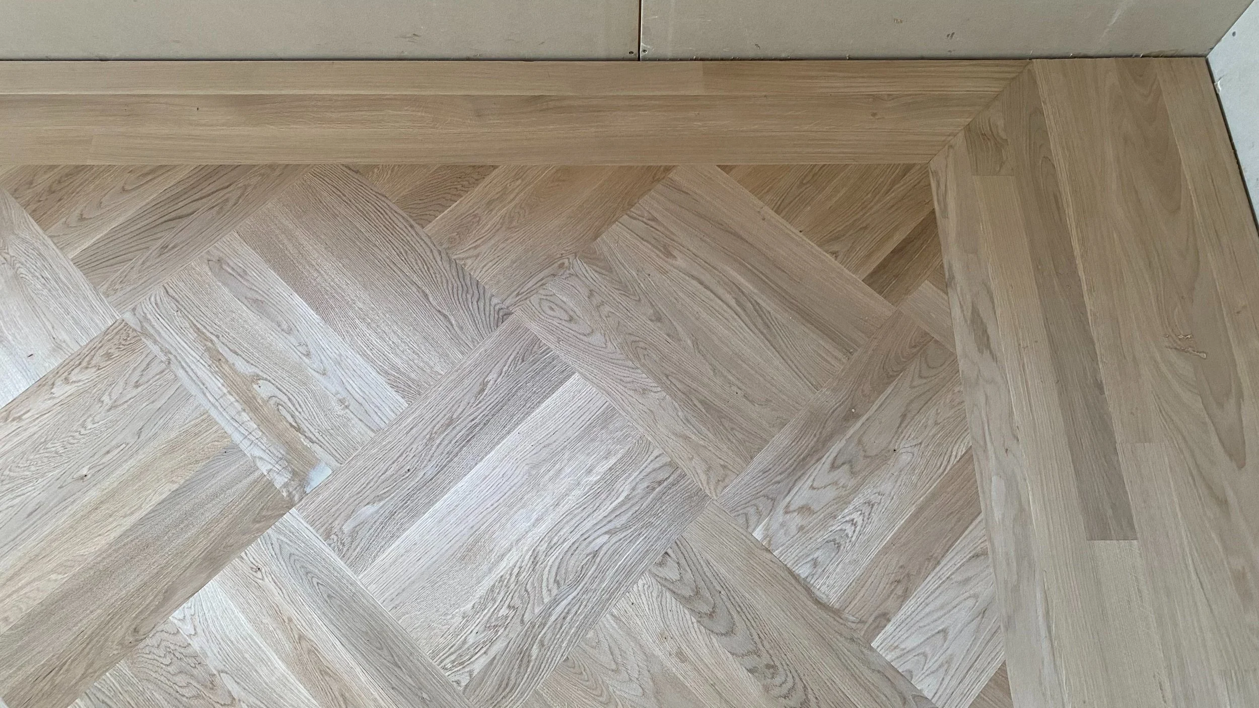 Bli kjent med ulike typer tregulv og mønster — Kongelige Gulv