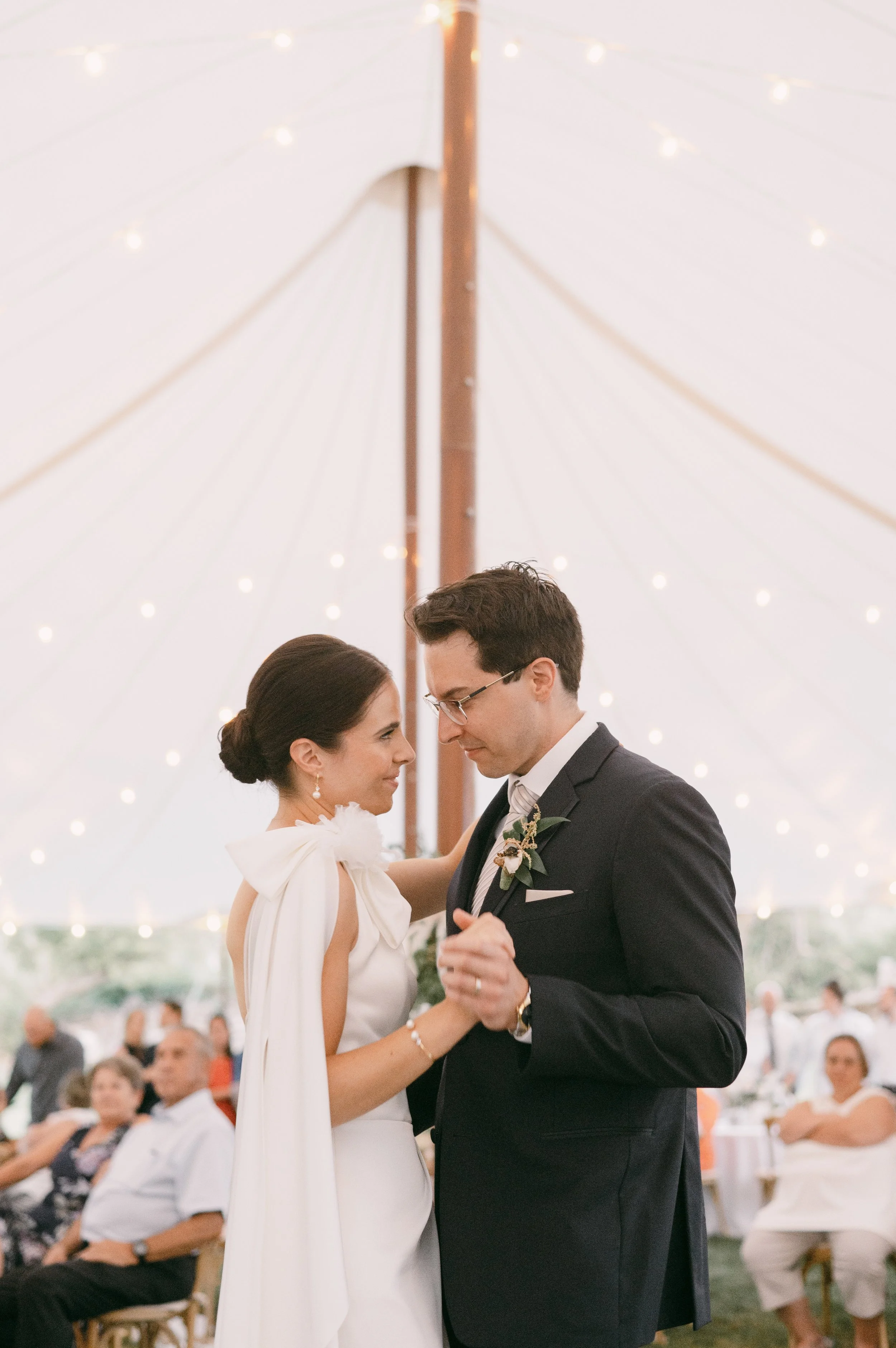 Autumn Liggett Photo - Ottawa Valley Wedding Photographer