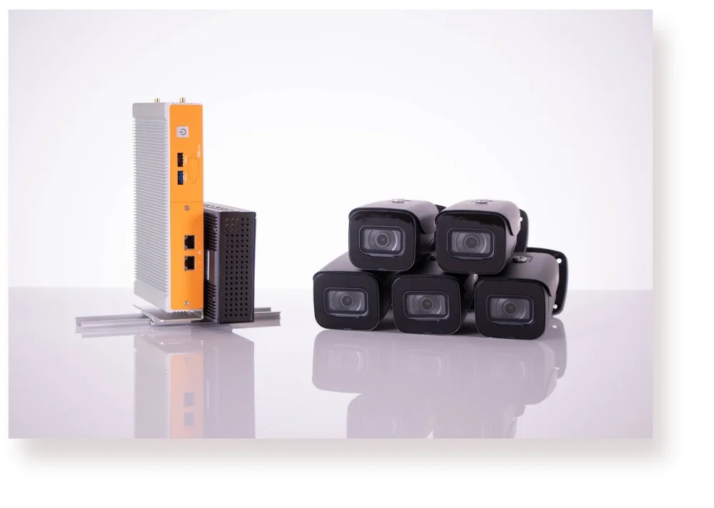 Olis - Video-based diagnostics for robotic systems